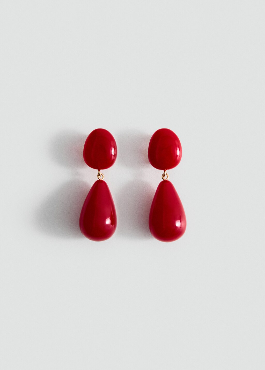 Resin drop earrings - Women | MANGO Japan