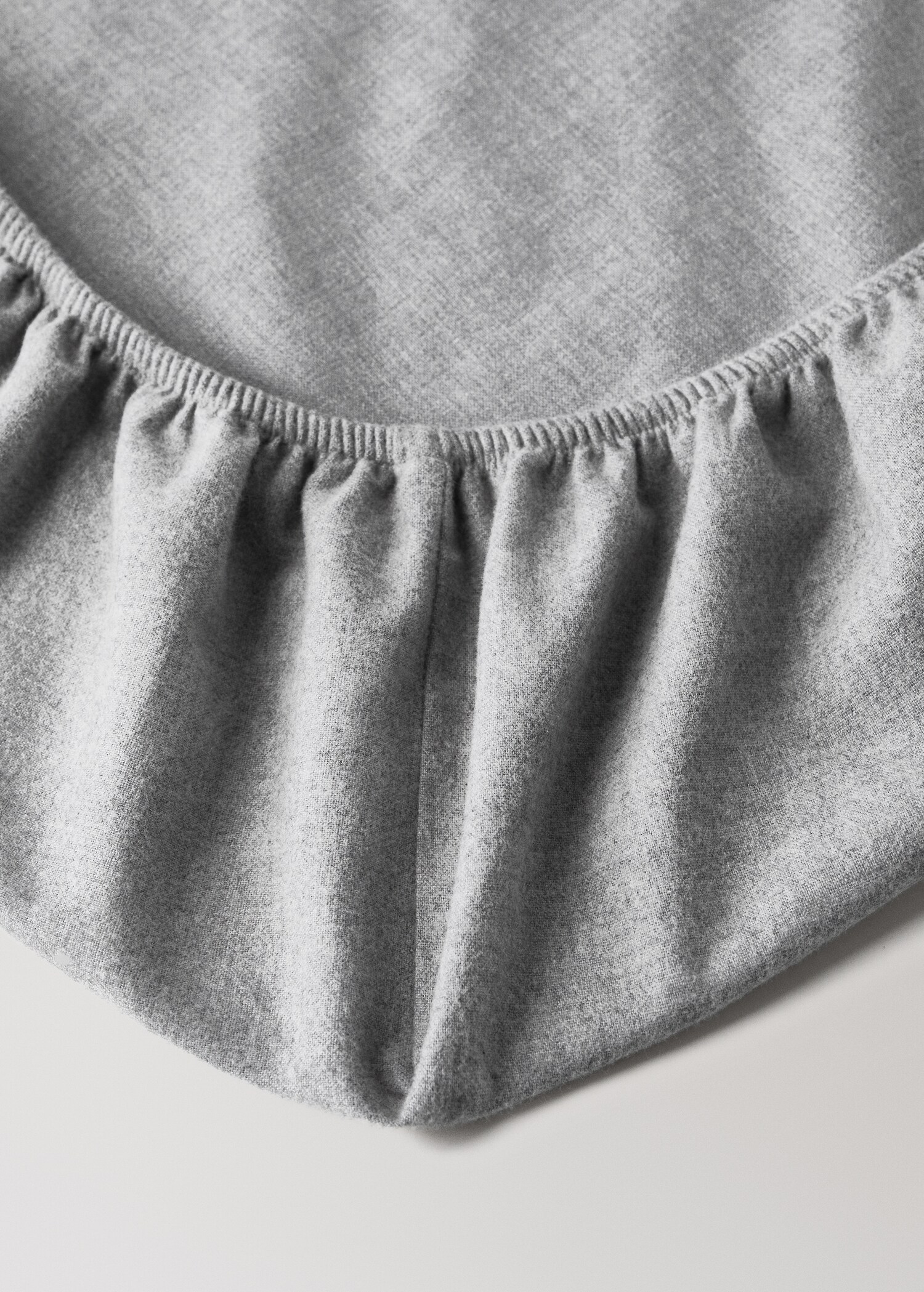 Melange-yarn fine-striped cotton fitted sheet for cot - Home | MANGO ...