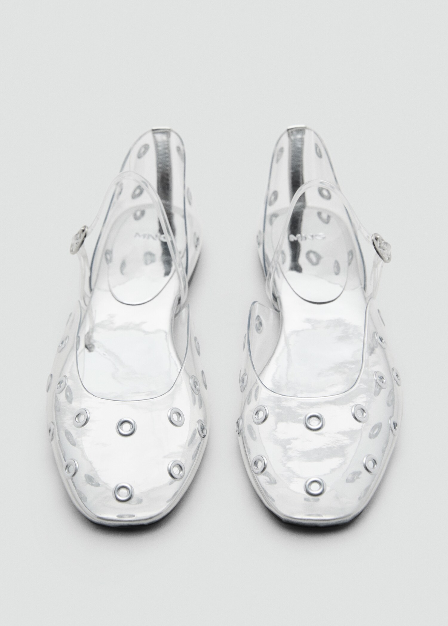 Vinyl shoes with eyelets - Women | MANGO USA