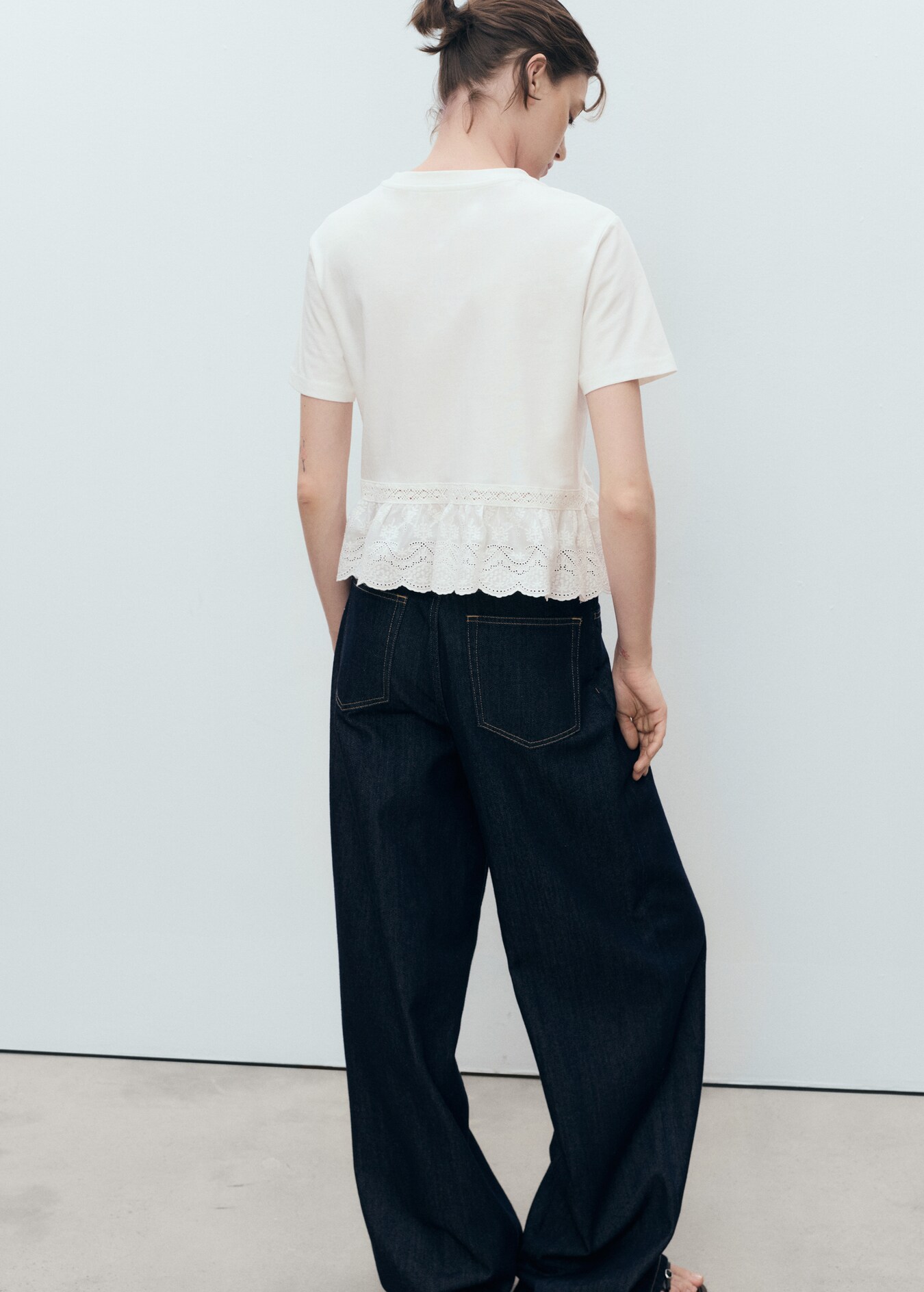 Embroidered ruffle t-shirt - Women | MANGO USA