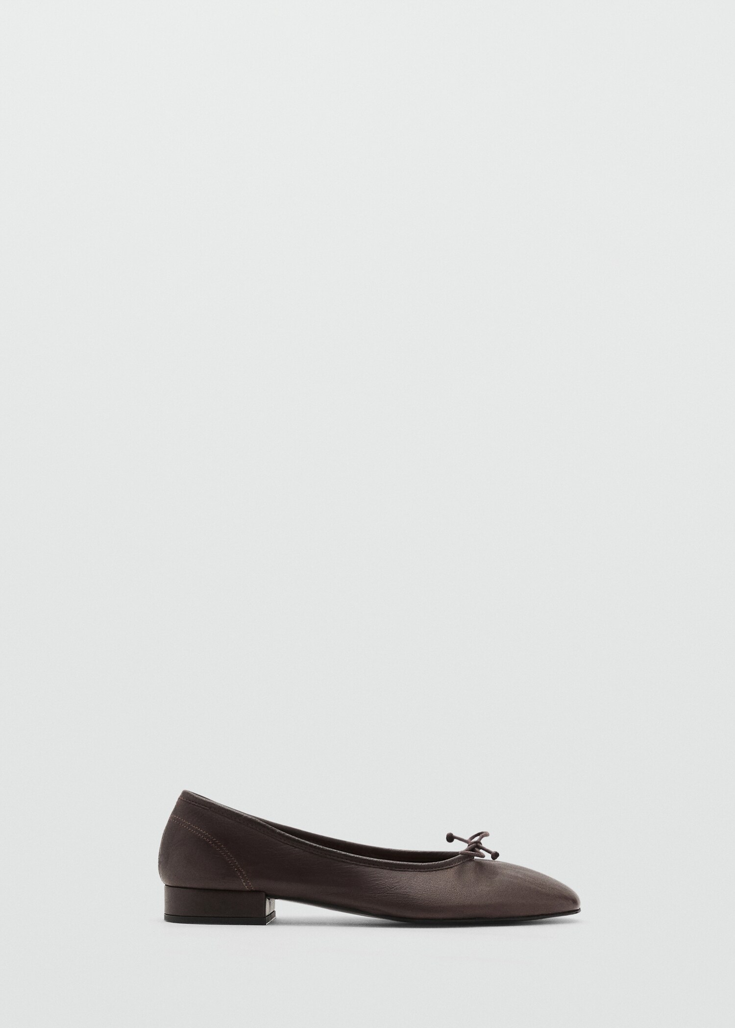 Leather ballet flats with bow - Women | MANGO USA