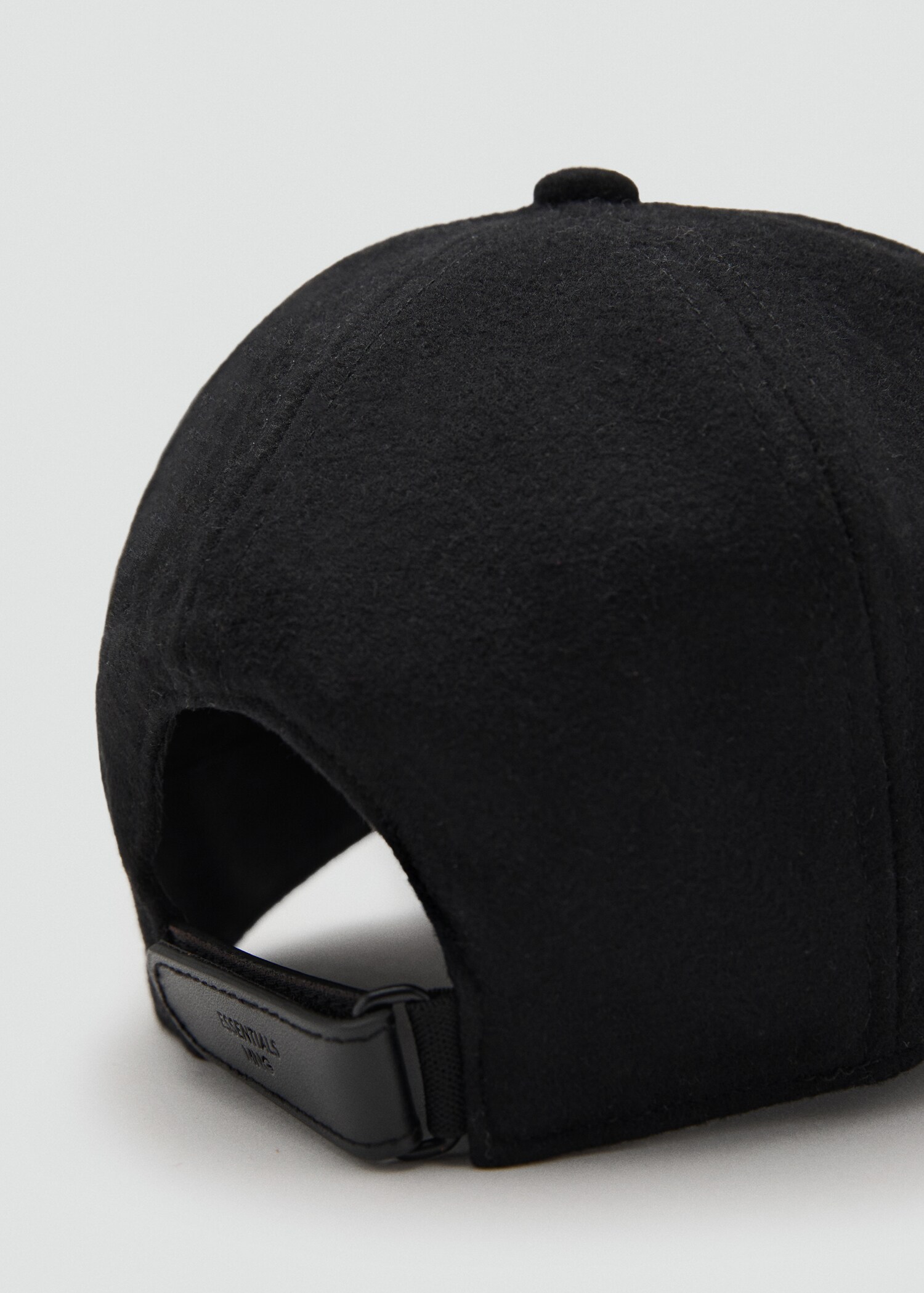 Wool-blend cap - Men | MANGO USA