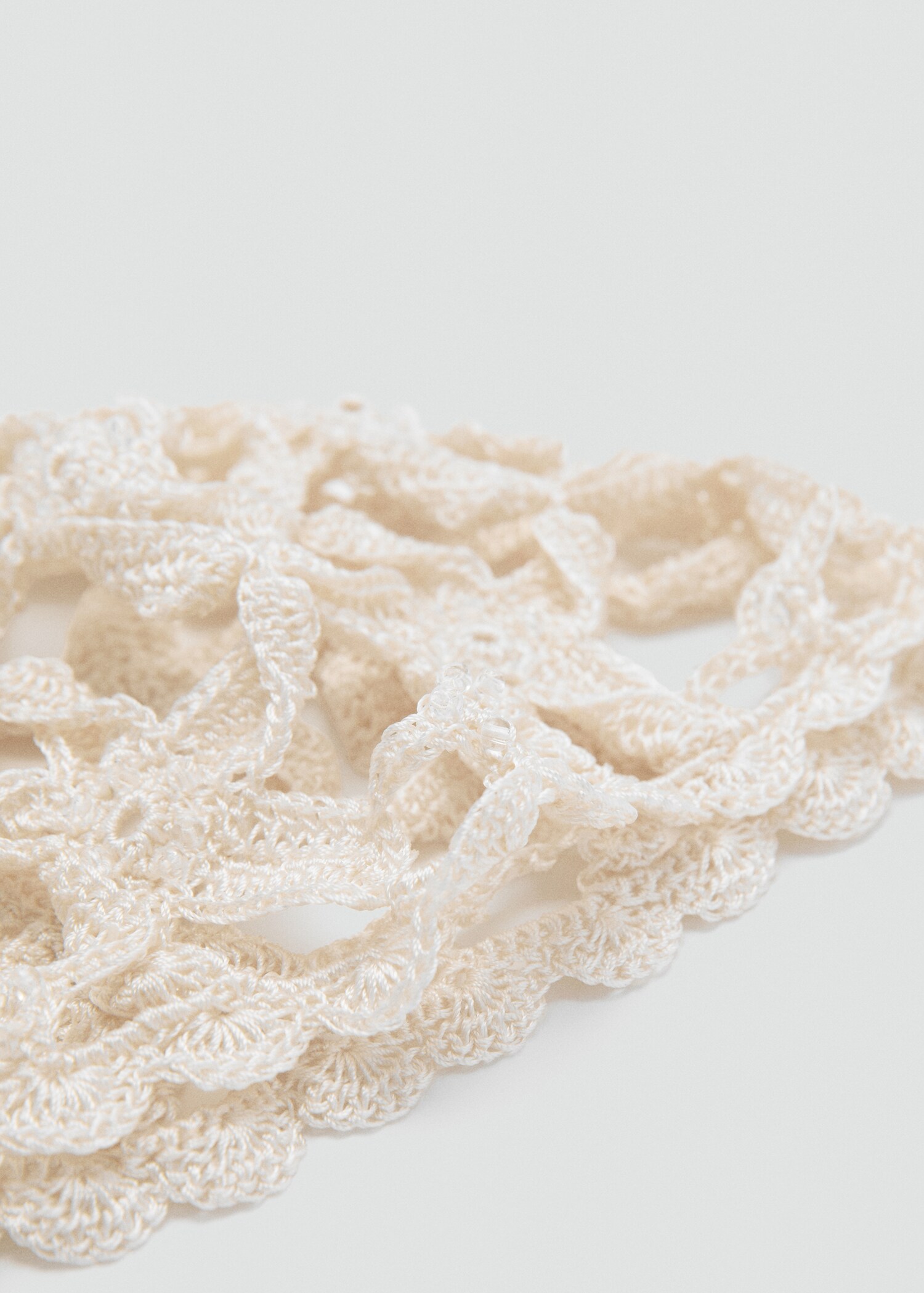 Crochet hat with star design - Women | MANGO USA