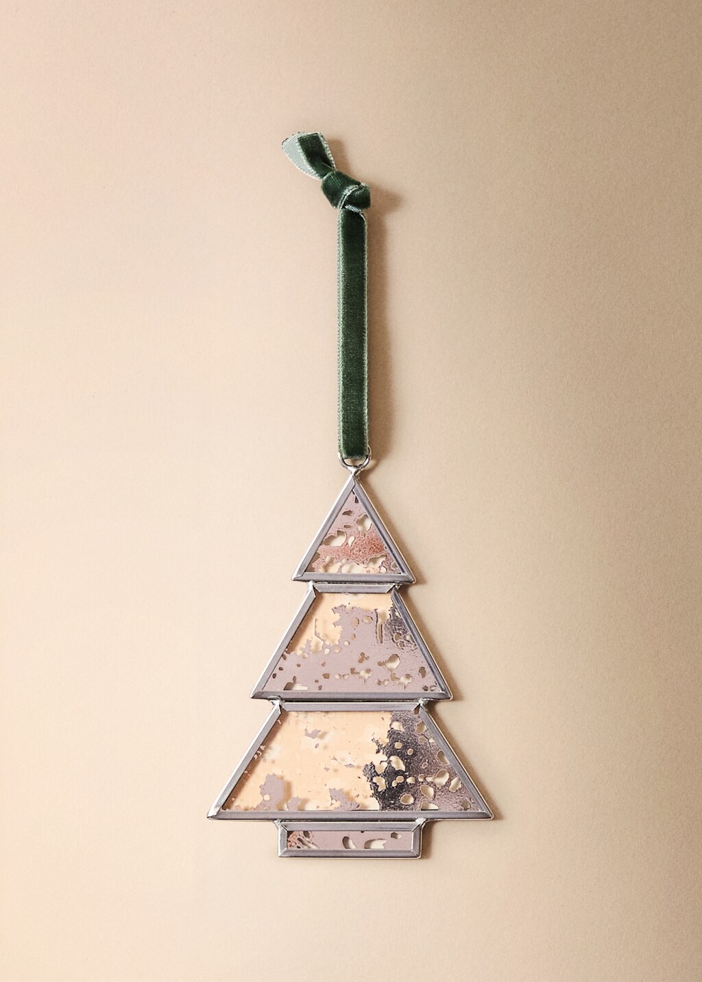 Crystal tree decorations - Home | MANGO Norway