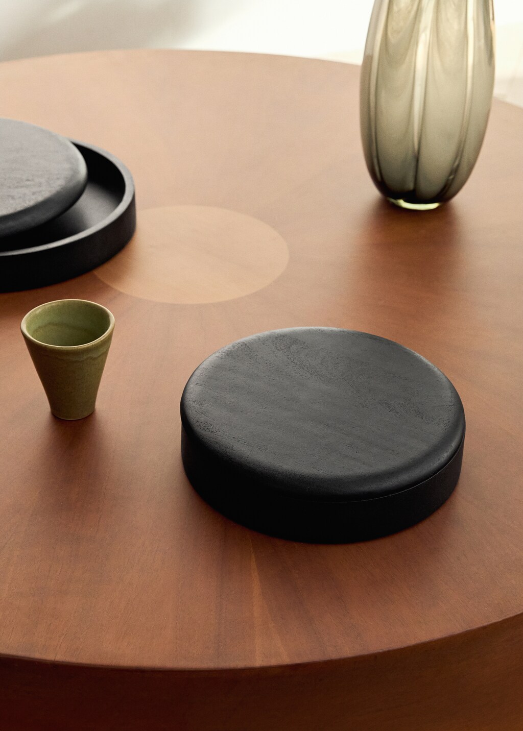 Cutie medie rotundă din lemn de acacia - Home | MANGO Romania