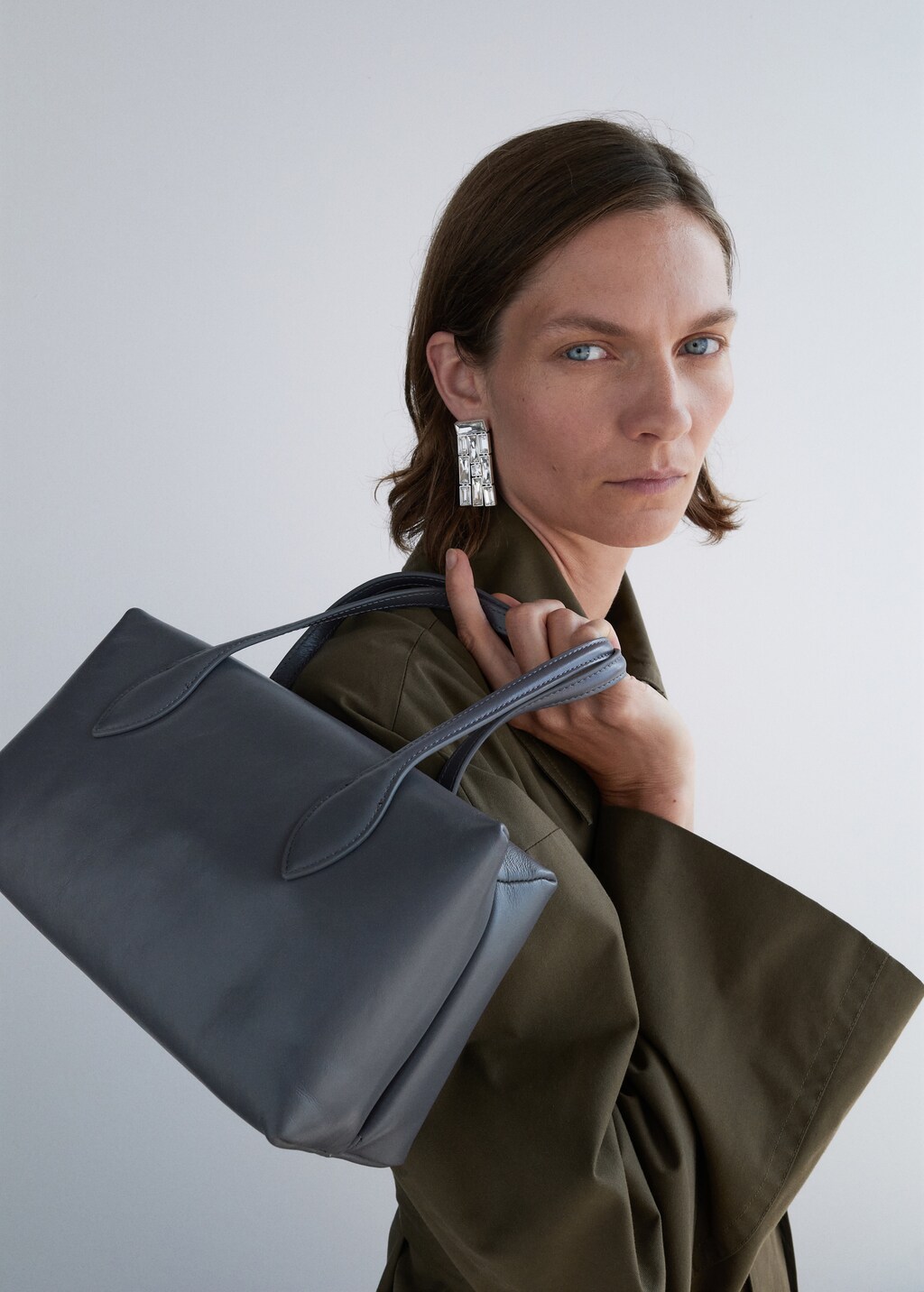 Quilted leather shoulder bag - Women | MANGO Romania