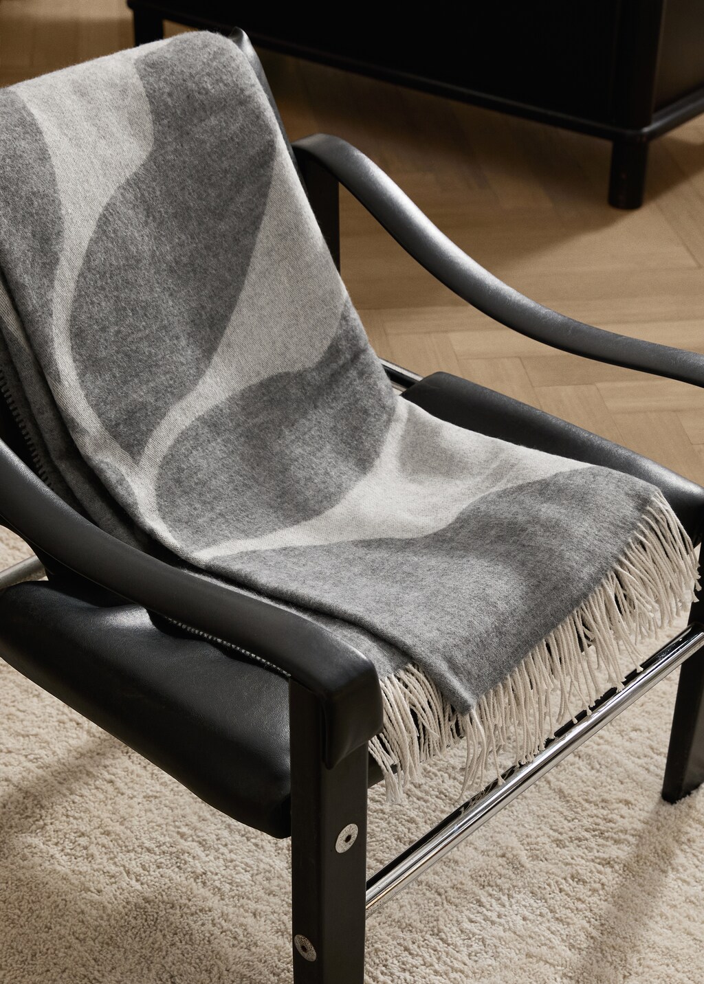 Pătură cu desen bicolor - Home | MANGO Romania