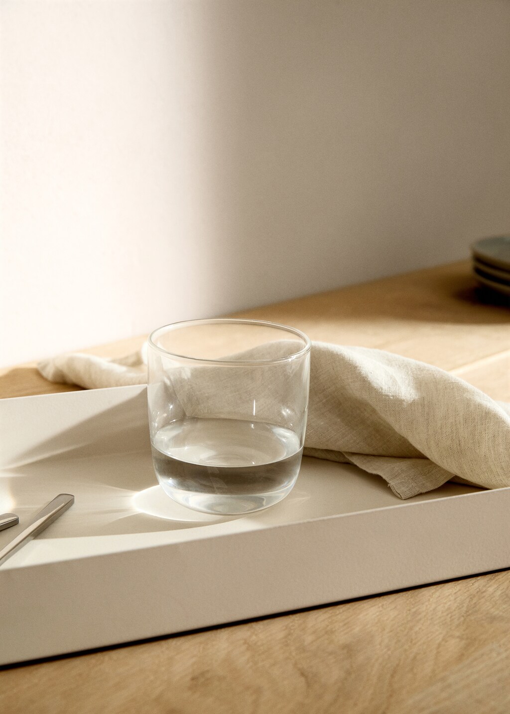 Small plain borosilicate glass tumbler - Home | MANGO Bulgaria