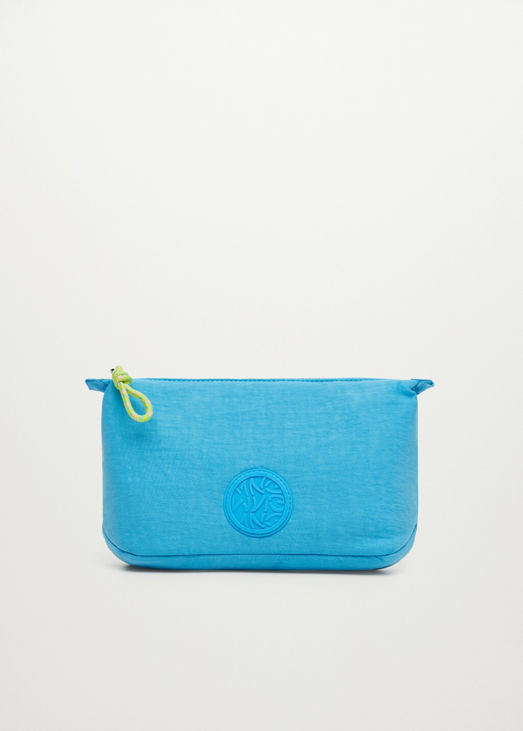 Zipped toiletry bag with logo - Women | MANGO Gibraltar
