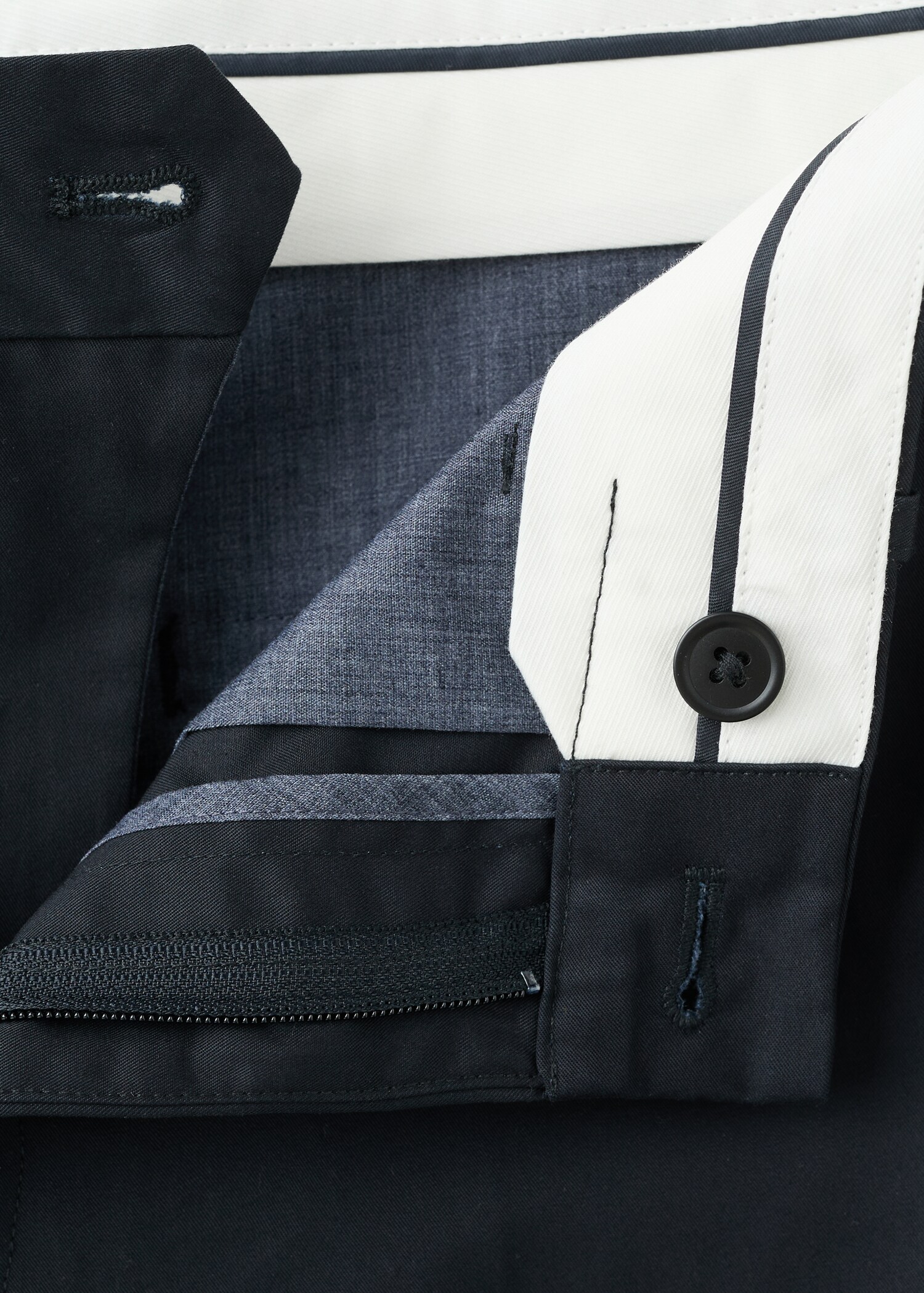 100% cotton slim fit twill trousers - Men | MANGO Philippines