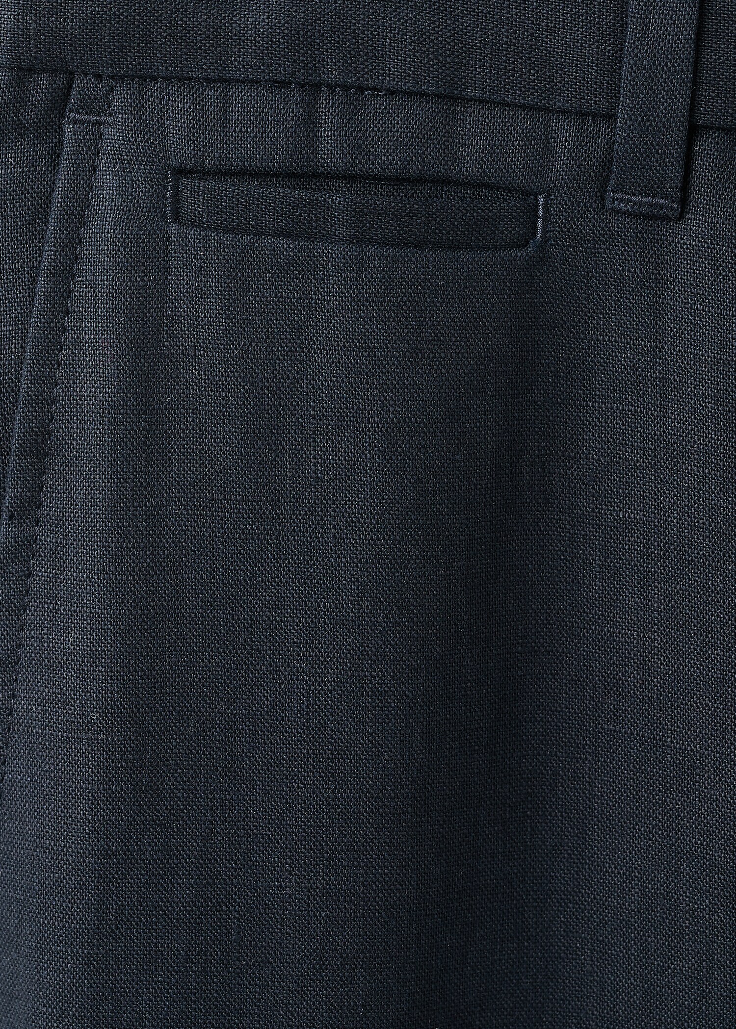 Slim-fit 100% linen trousers - Men | MANGO Philippines