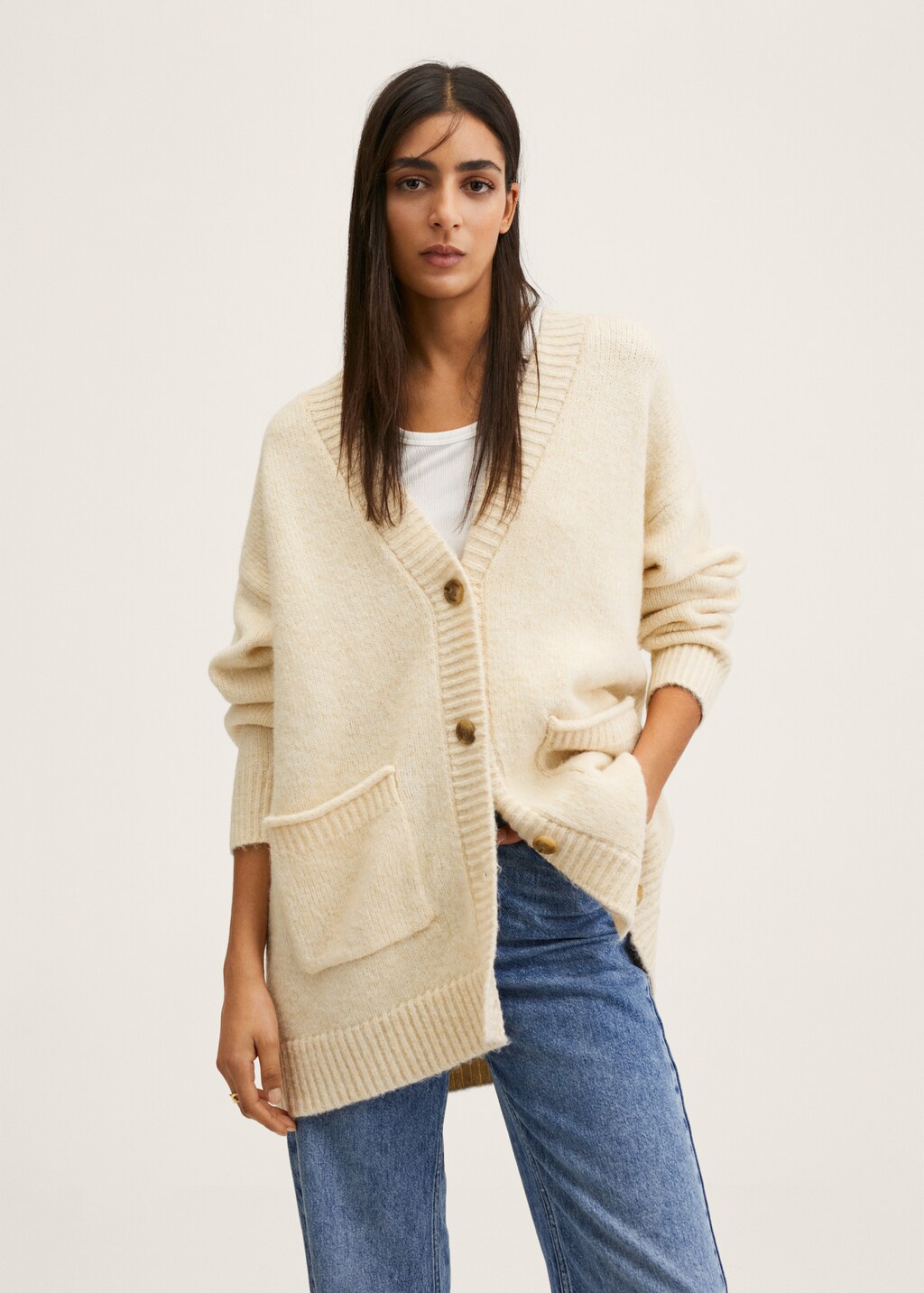 Oversized knit cardigan - Women | MANGO Gibraltar