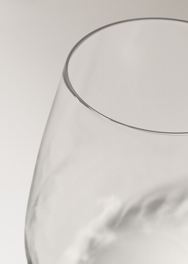Borosilicate glass tumbler with relief design - Home | MANGO Ukraine
