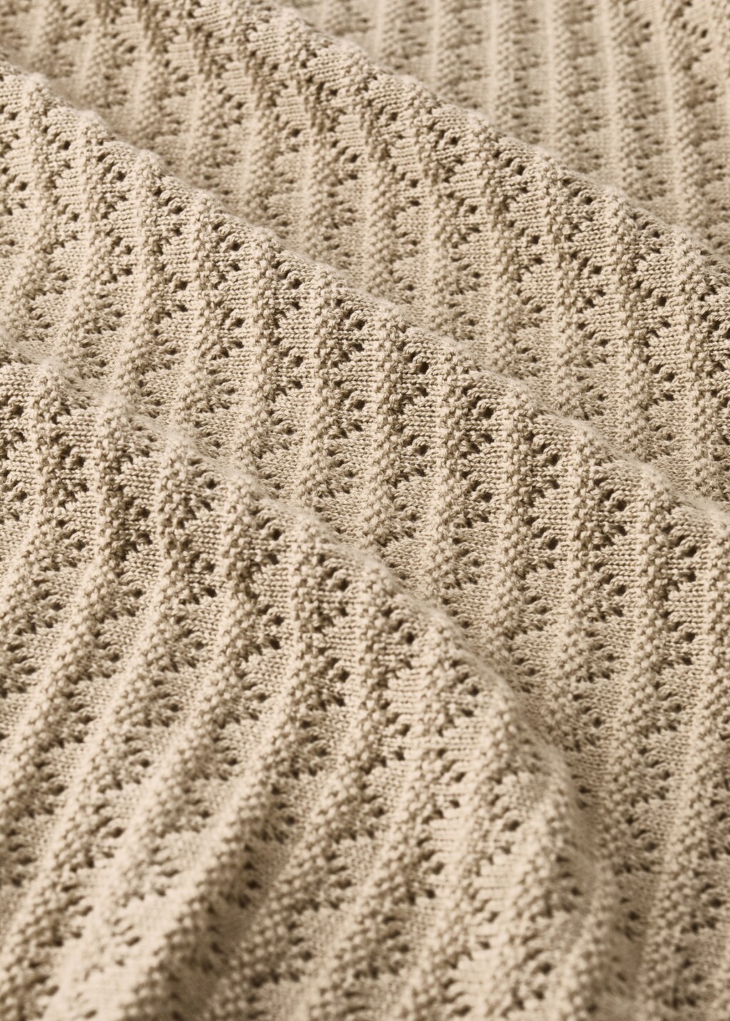 Cotton lace blanket - Home | MANGO Hungary