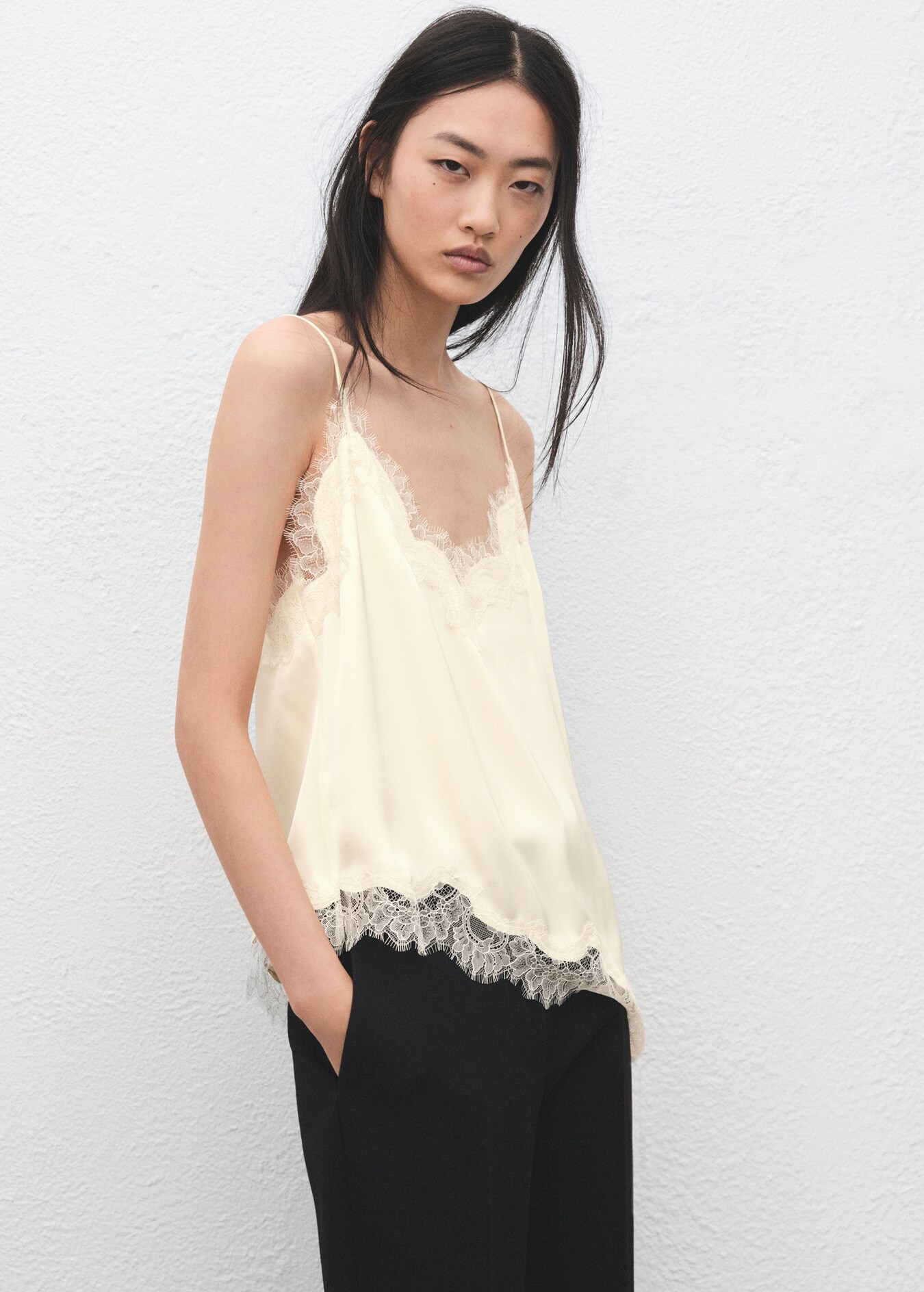Lace top | MANGO Chad