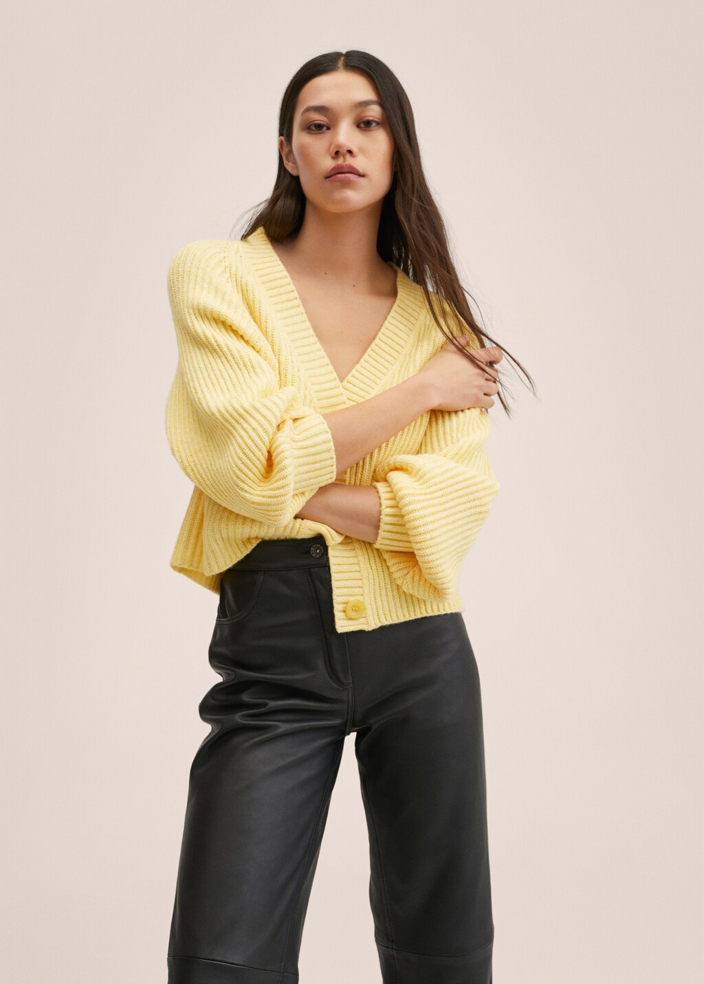 Oversize knit cardigan - Women | MANGO Syria
