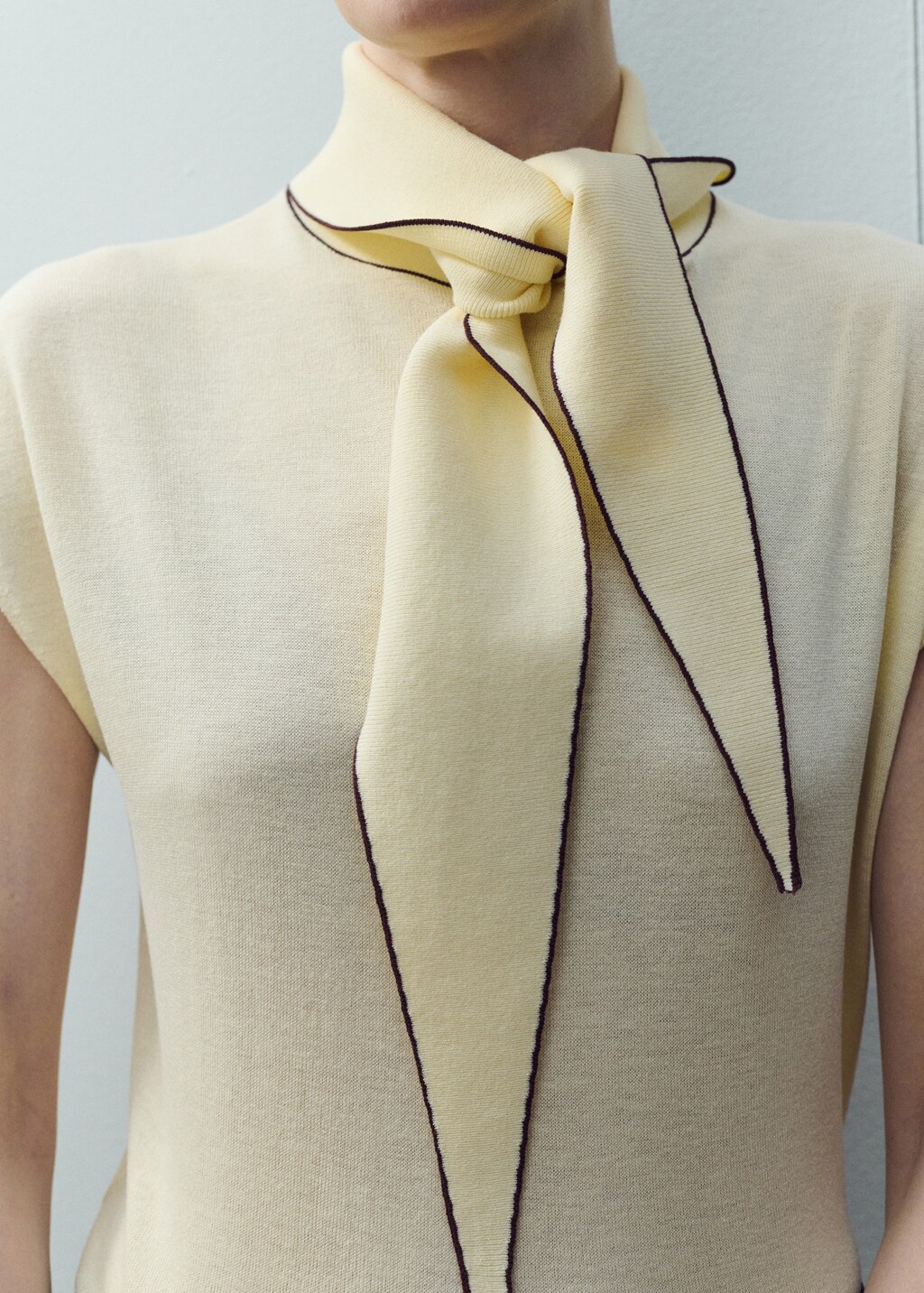 Knitted top with scarf detail - Women | MANGO India