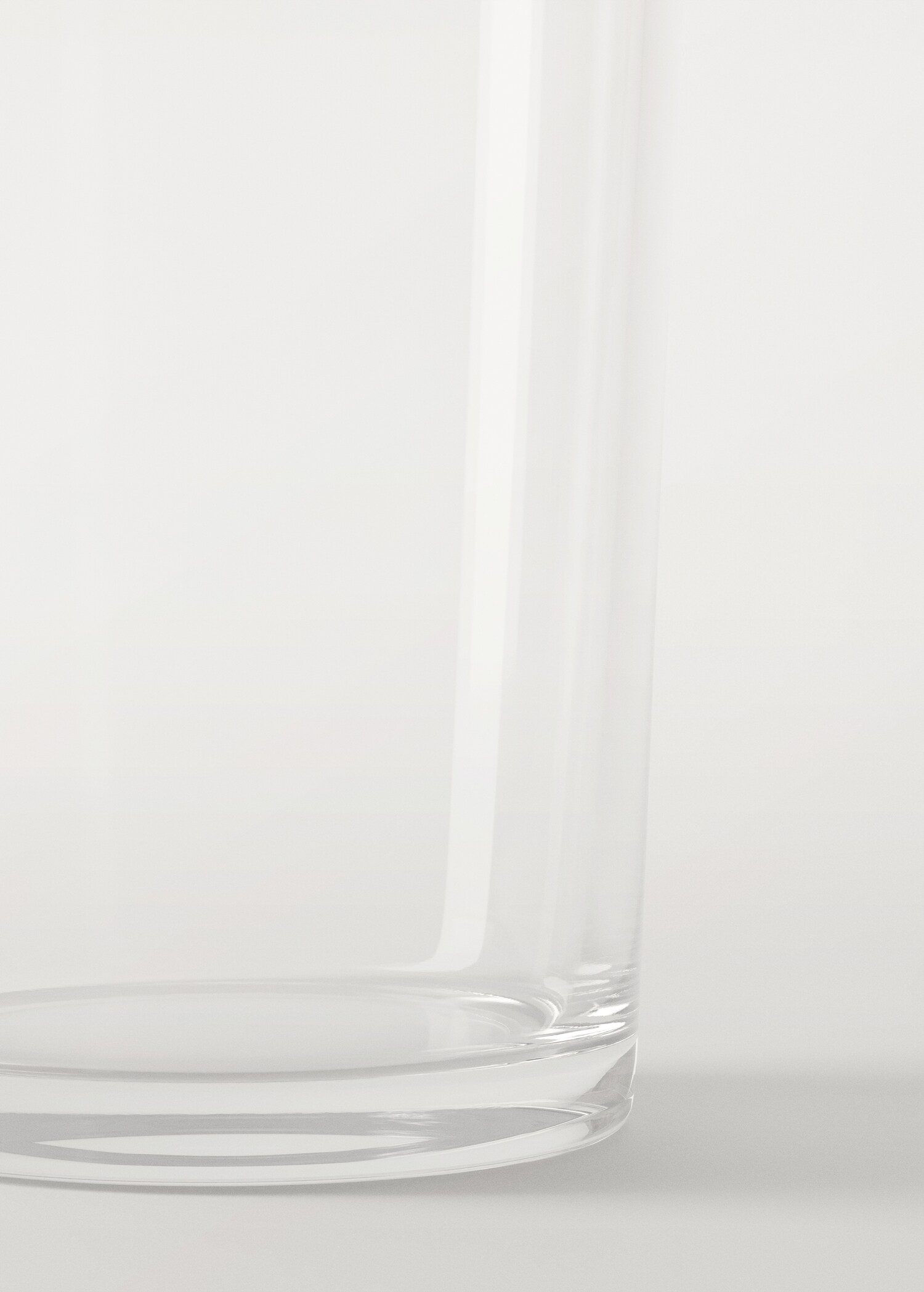 Large glass with plain design | MANGO Croatia