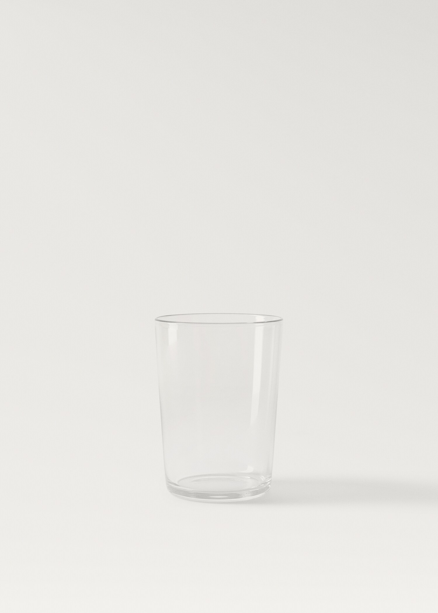 Medium glass with plain design - Home | MANGO Cyprus (Euros)