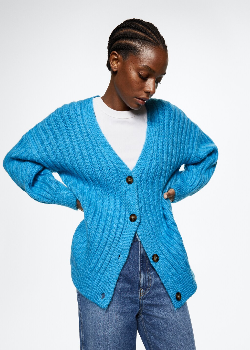 Oversized cardigan with buttons - Women | MANGO Iraq