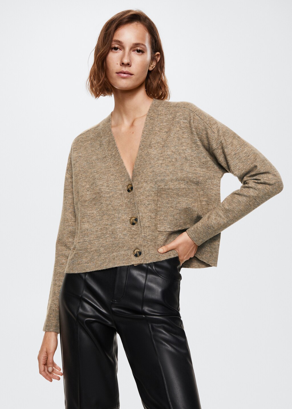 Pocket knit cardigan - Woman | MANGO Vietnam