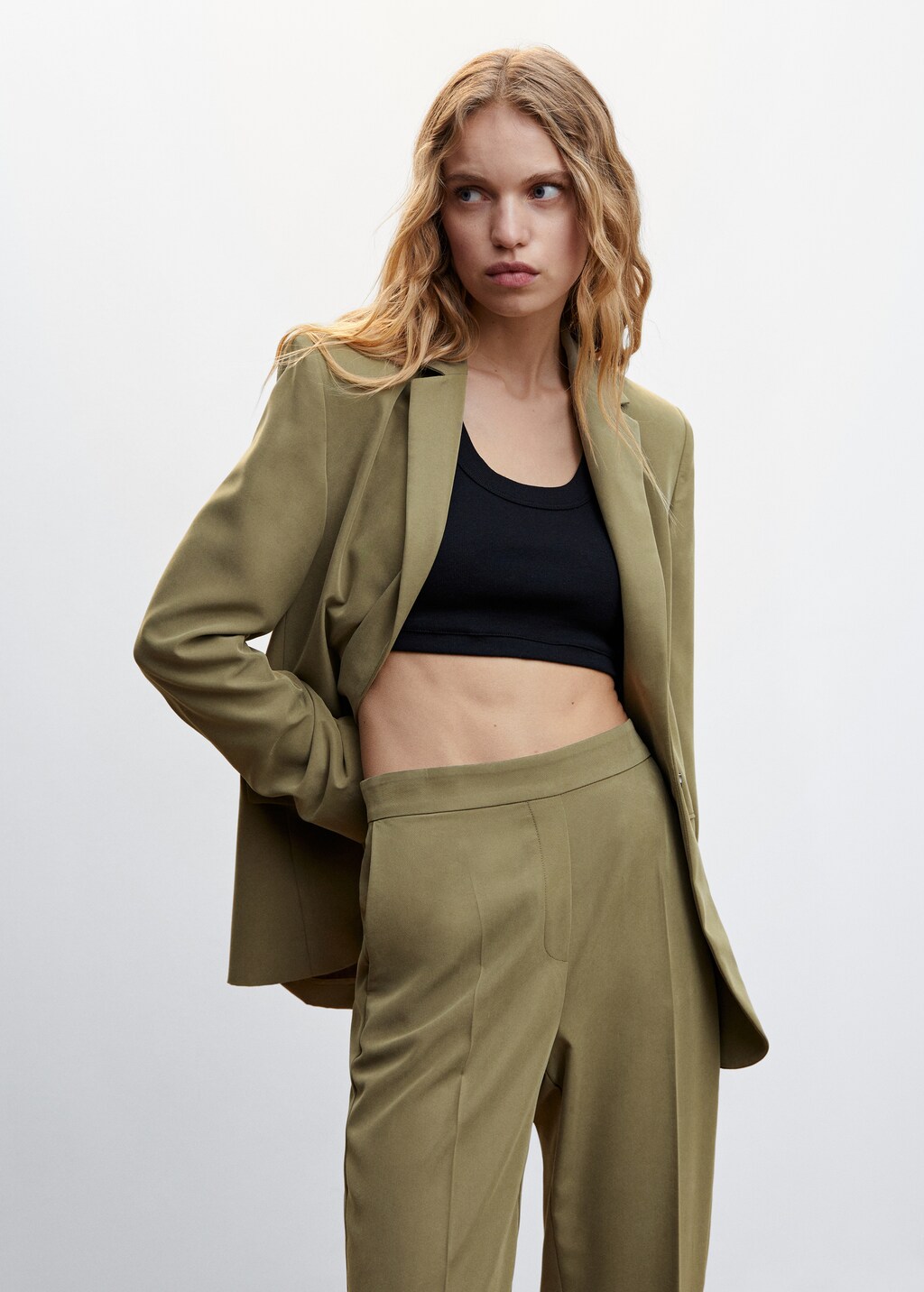 Modal suit trousers - Woman | MANGO Pakistan
