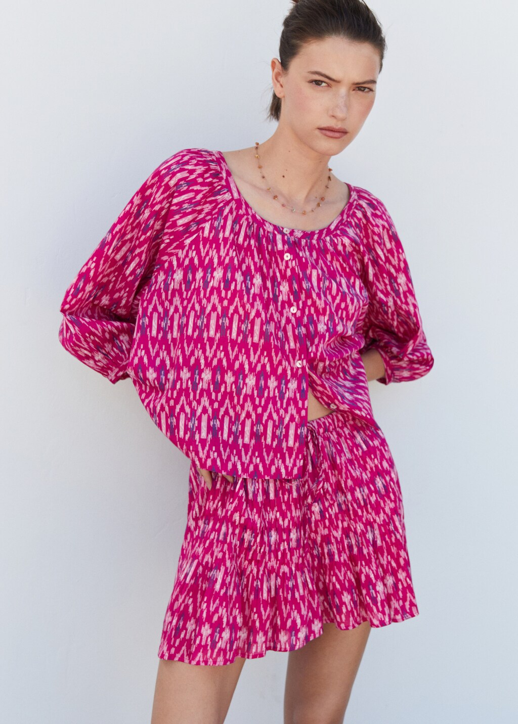 Printed puff sleeve blouse - Women | MANGO Gibraltar