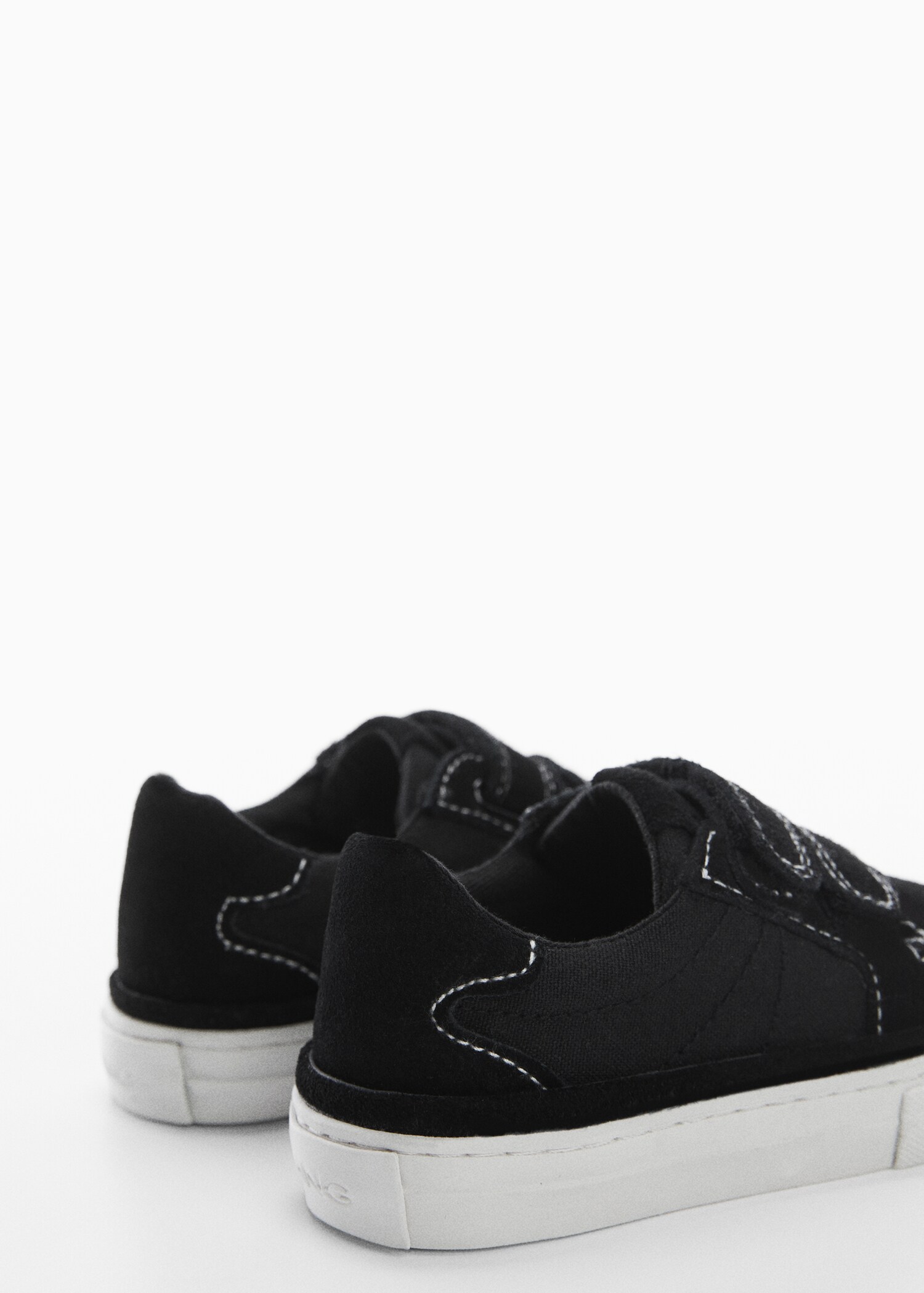 Deportivas piel velcro