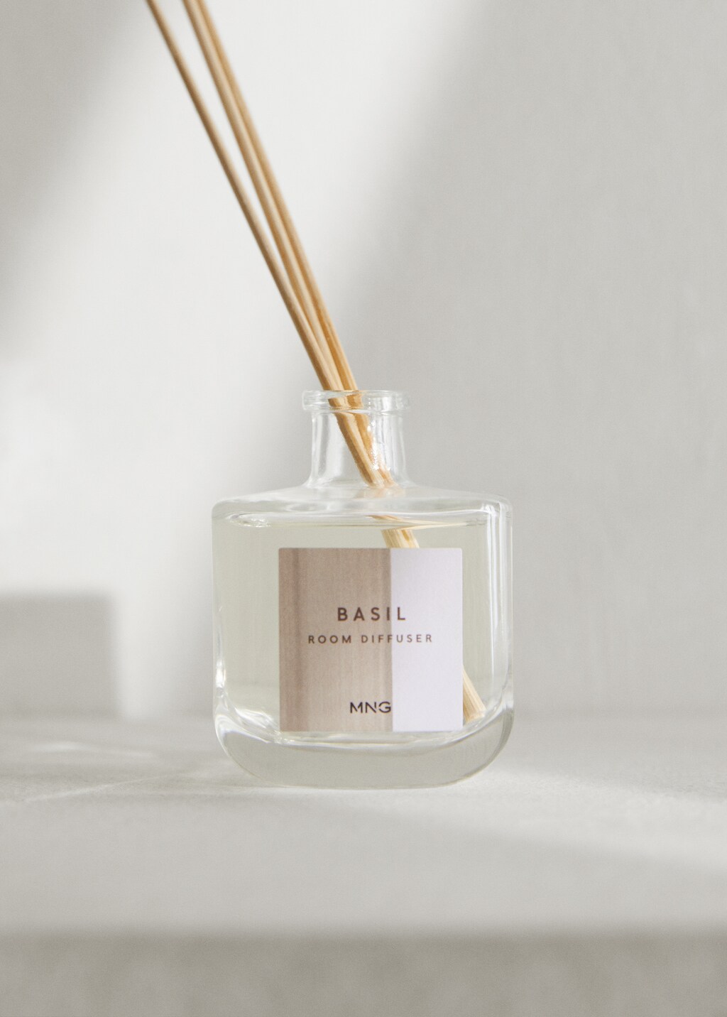 Basil stick diffuser - Home | MANGO Latvia