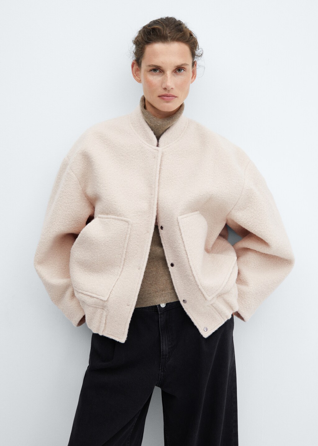 Oversized bomber jacket - Woman | MANGO Jordan