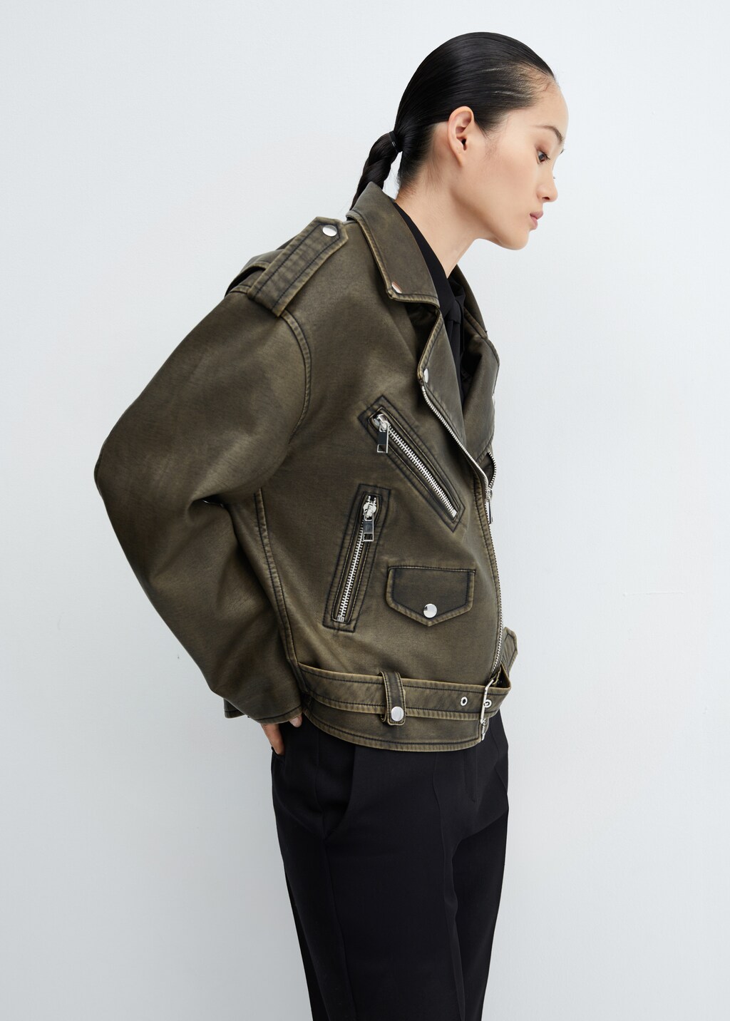 Oversized worn-effect biker jacket - Woman | MANGO Montenegro