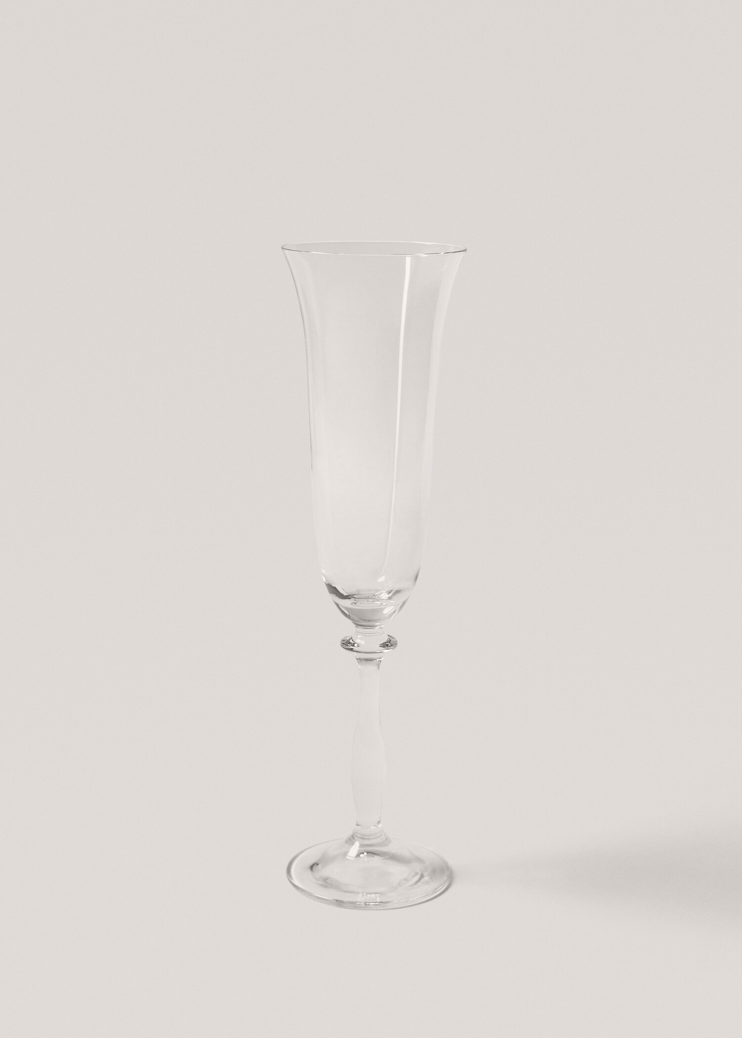 Glass flute goblet