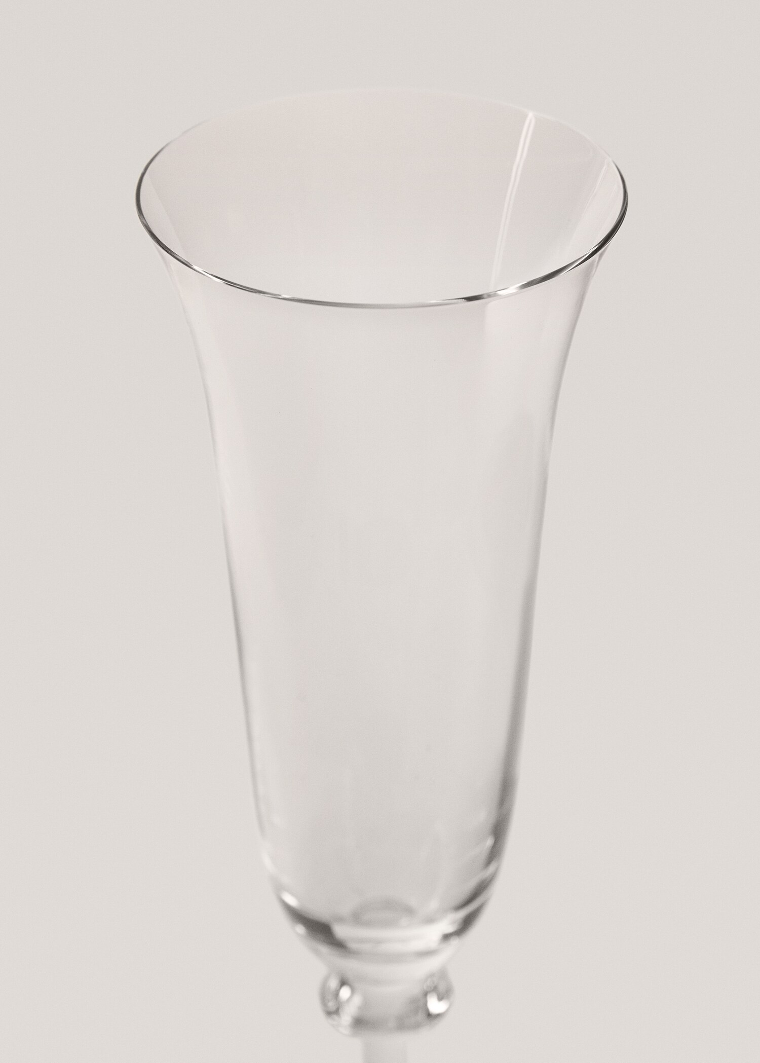 Glass flute goblet