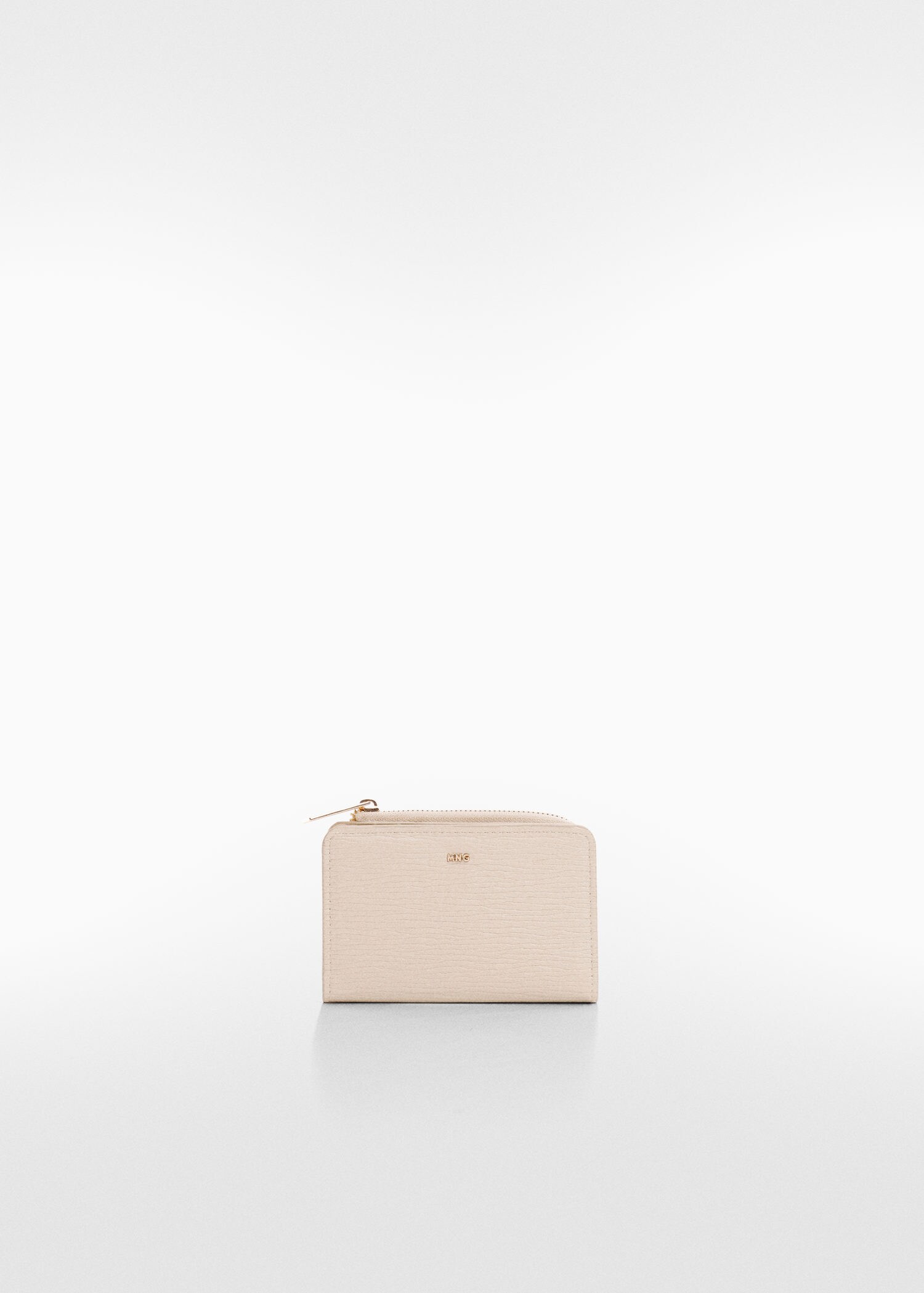 Textured wallet with embossed logo | MANGO