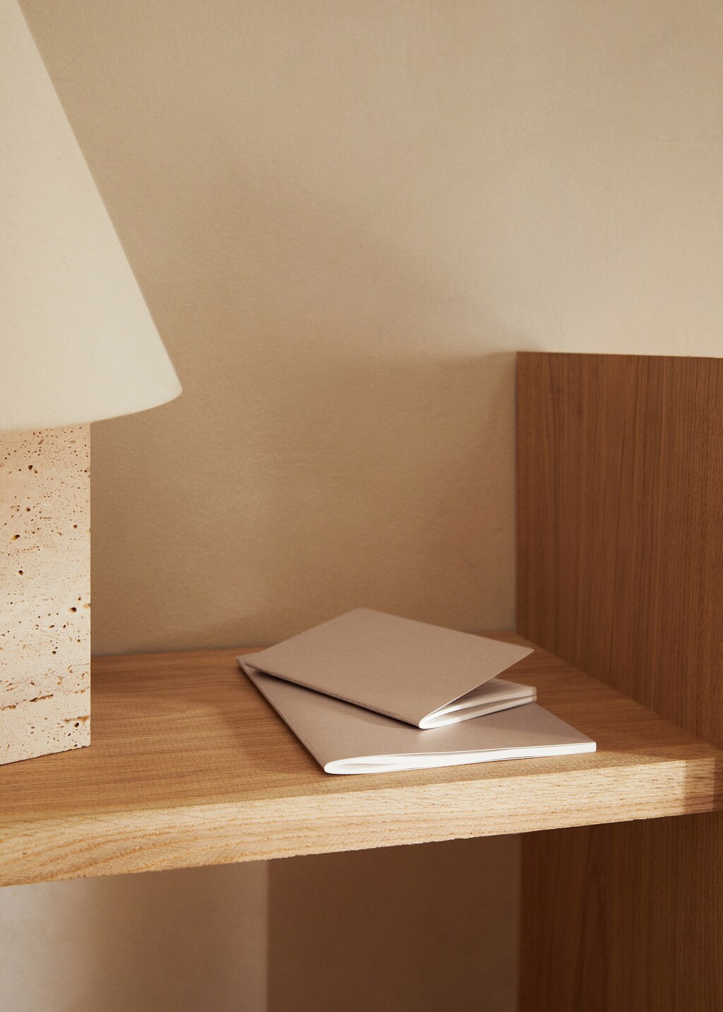 Lined notebook 21x15cm - Home | MANGO Papua New Guinea