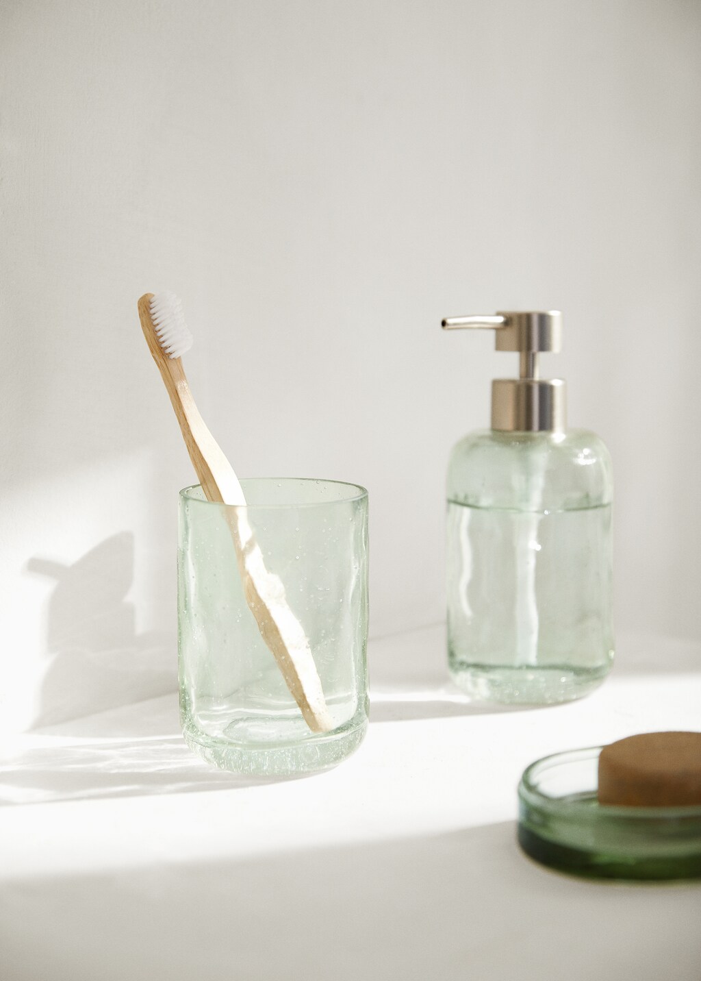 Glass bathroom tumbler