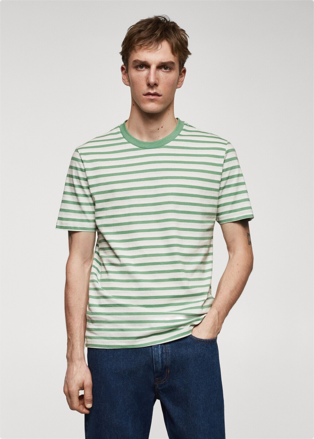 100% cotton printed t-shirt - Man | MANGO Maldives