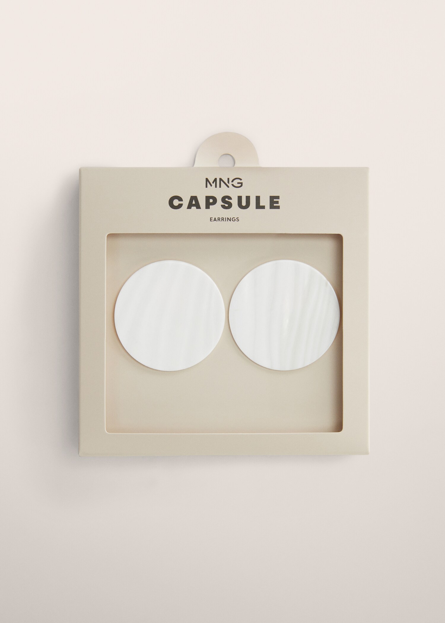 Maxi circular shell earrings