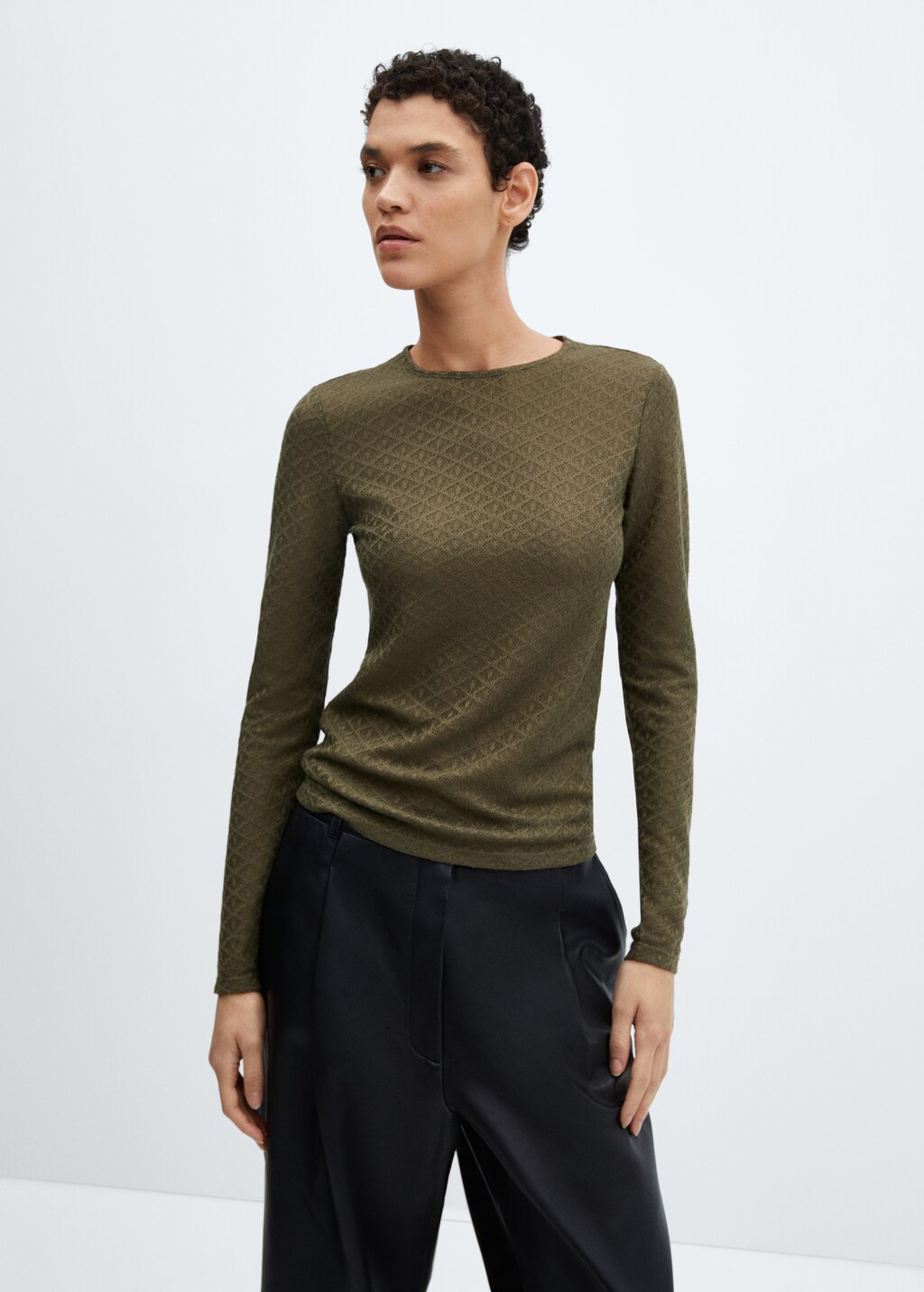 Textured knit t-shirt - Woman | MANGO India