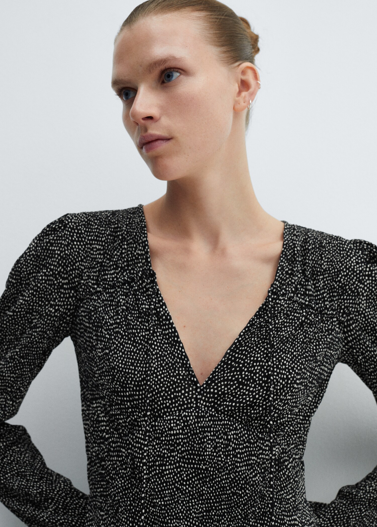 Printed bow dress - Woman | MANGO USA