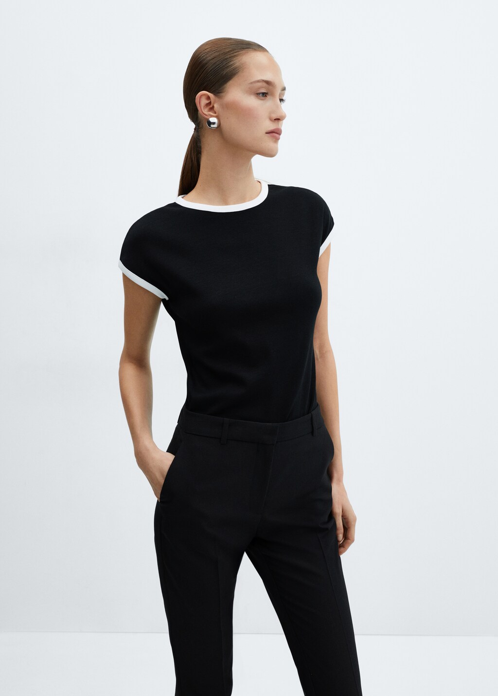 Contrast Trim T Shirt Woman Mango Vietnam