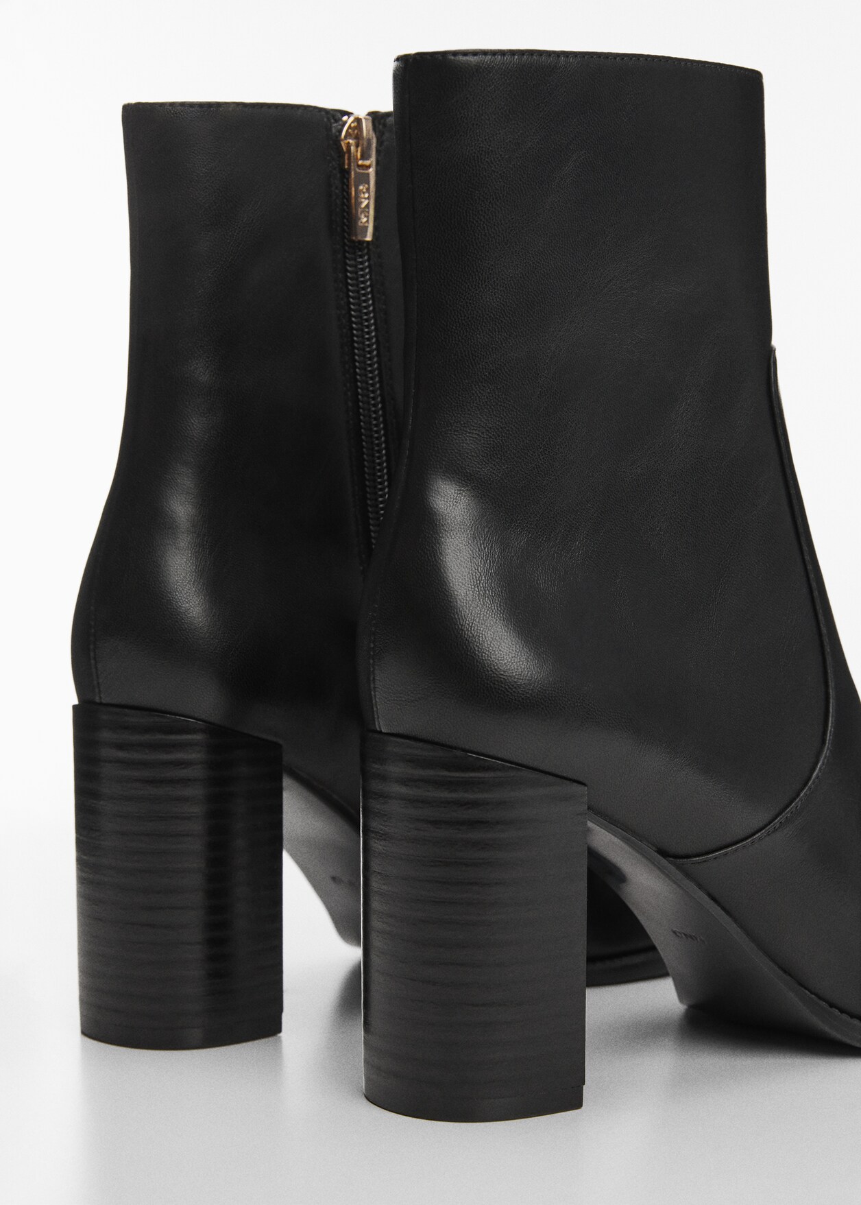 Pointed Heel Ankle Boot