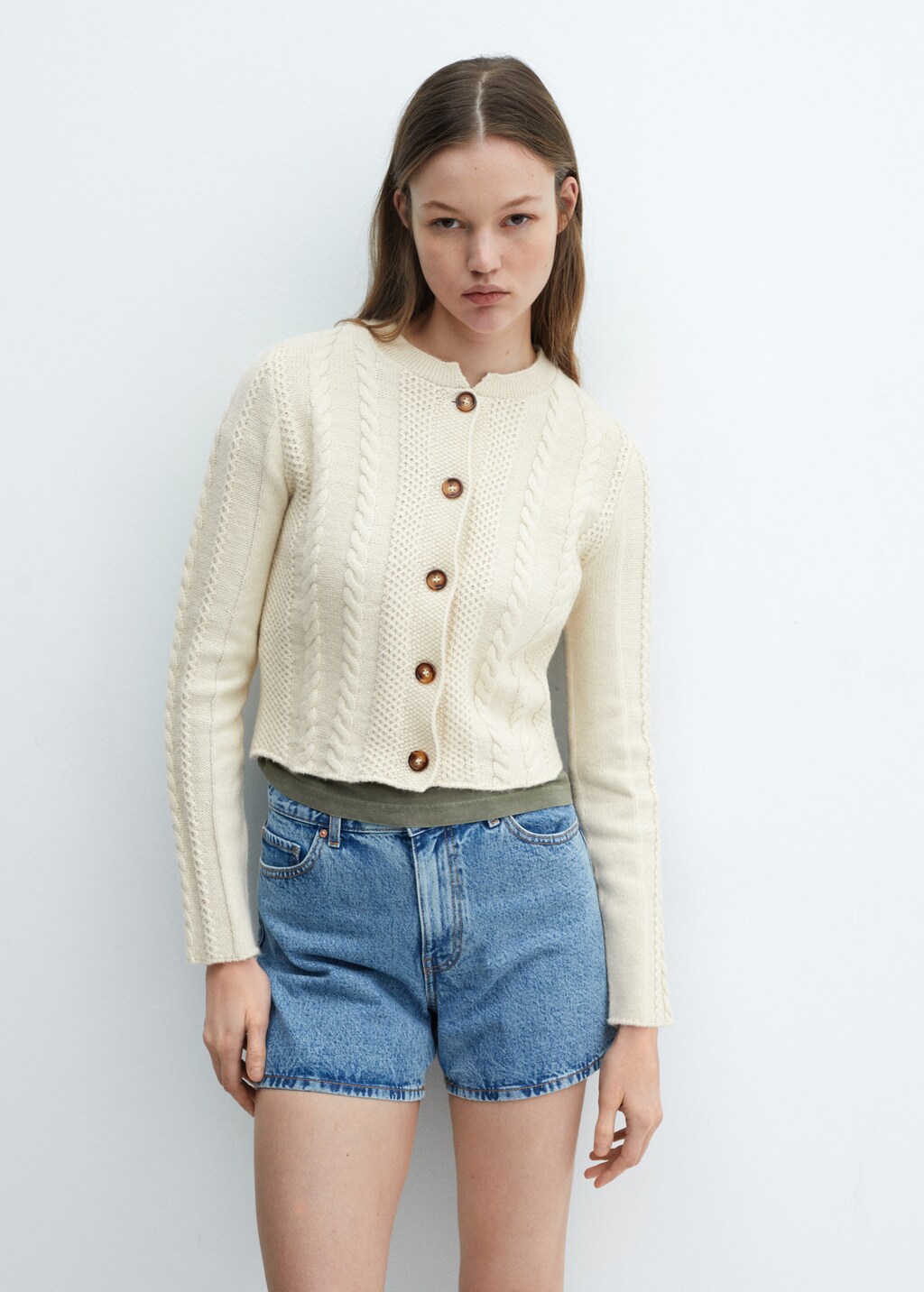 Buttoned knit braided cardigan