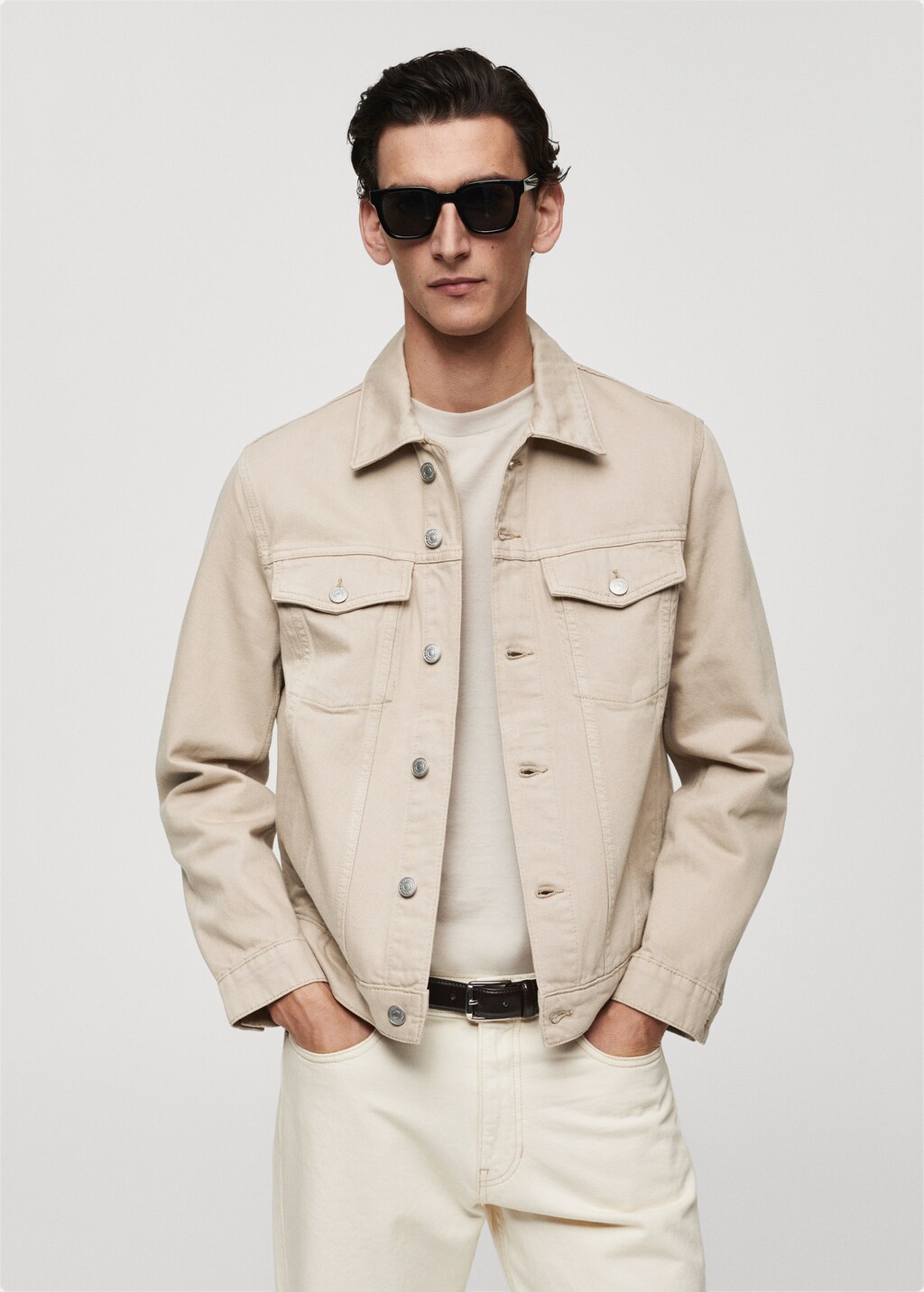 Pocketed denim jacket - Men | MANGO Maldives