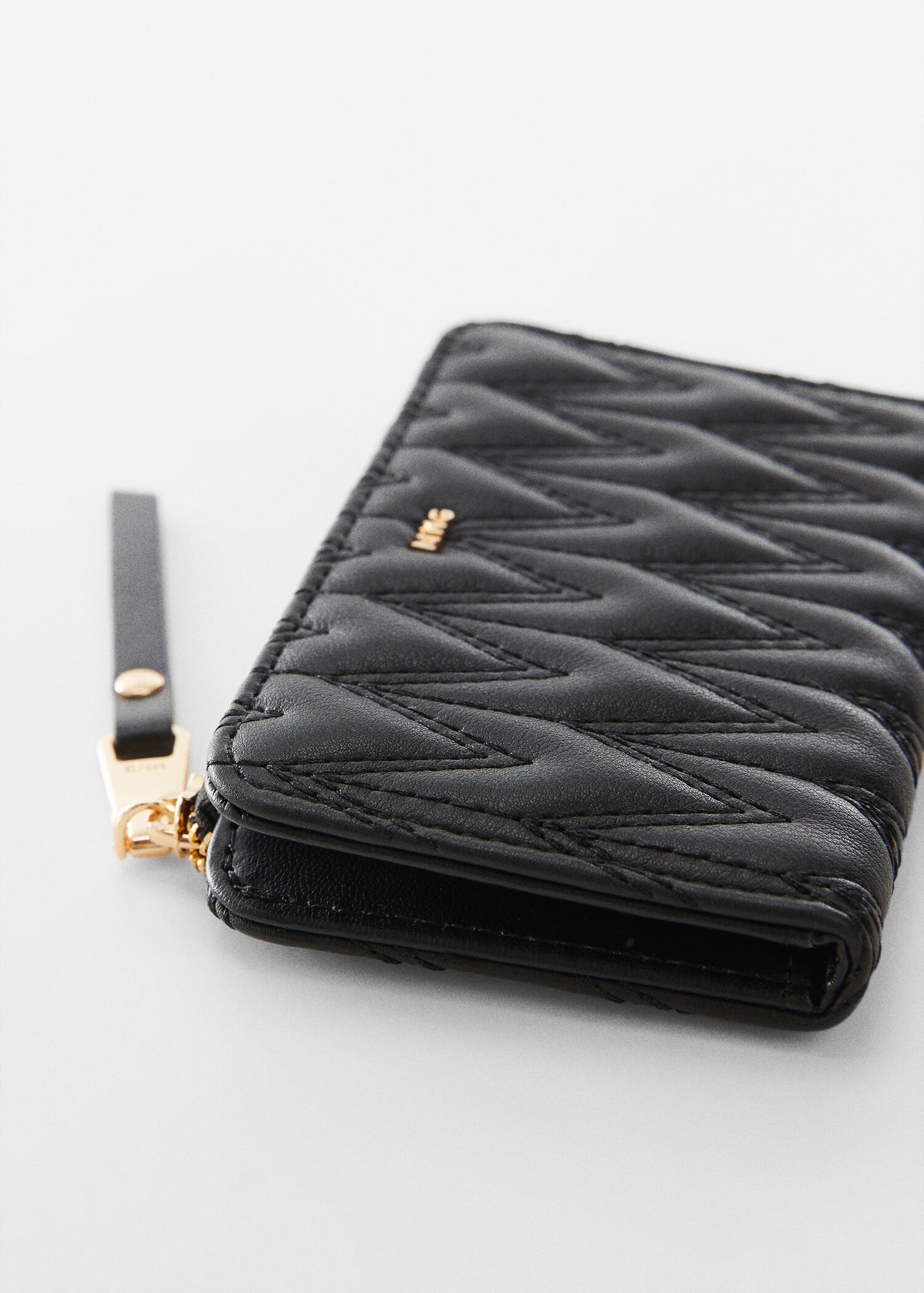 Padded logo wallet - Women | MANGO USA