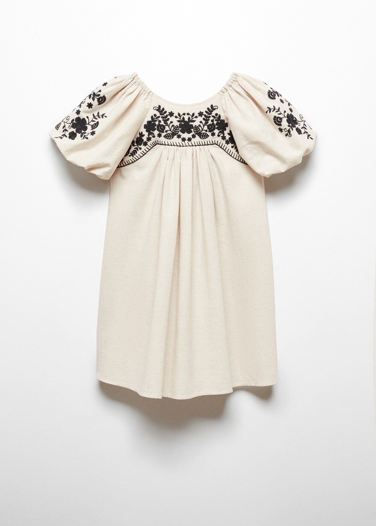 Floral embroidery dress