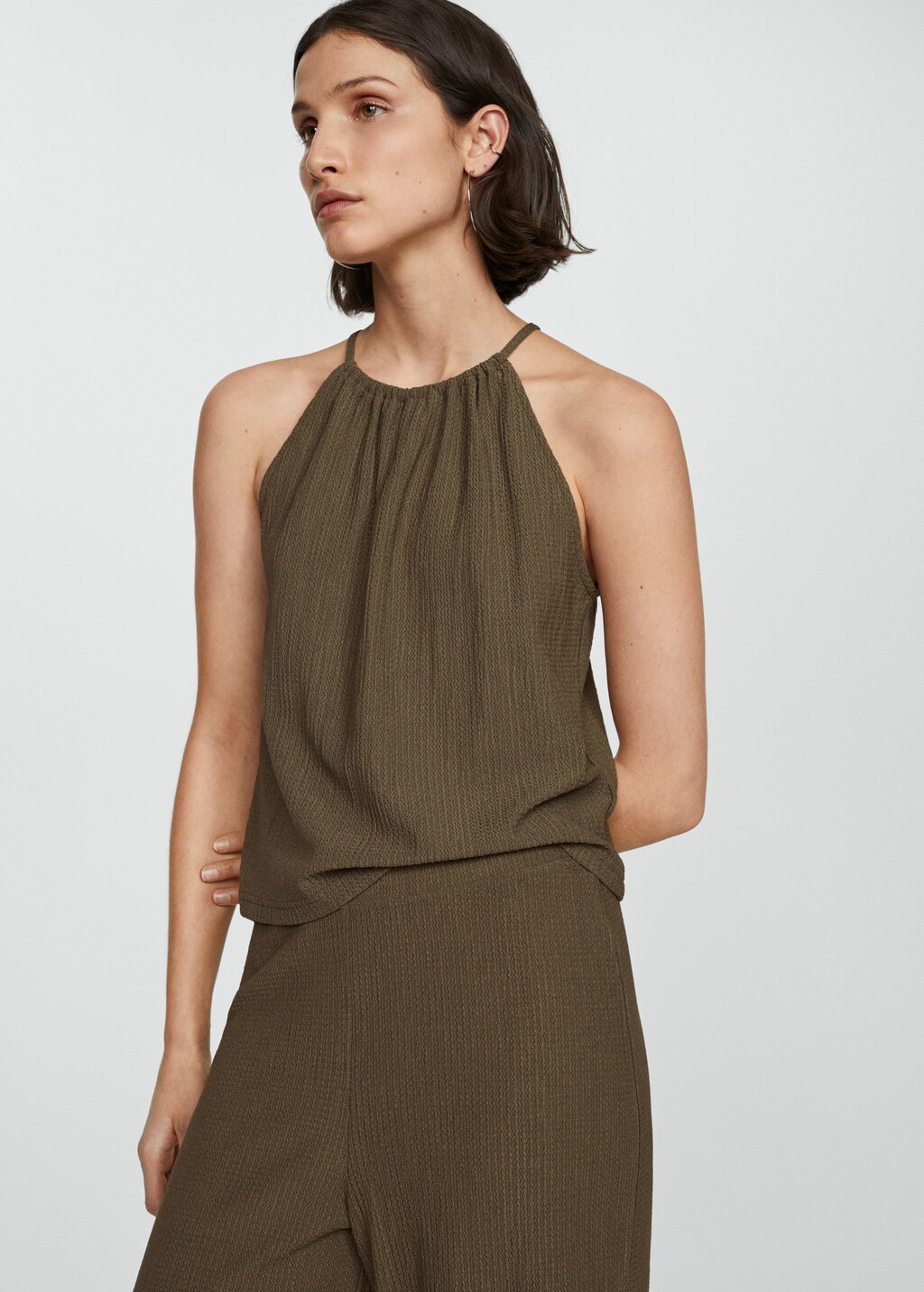 Ruched-texture top - Woman | MANGO Macedonia