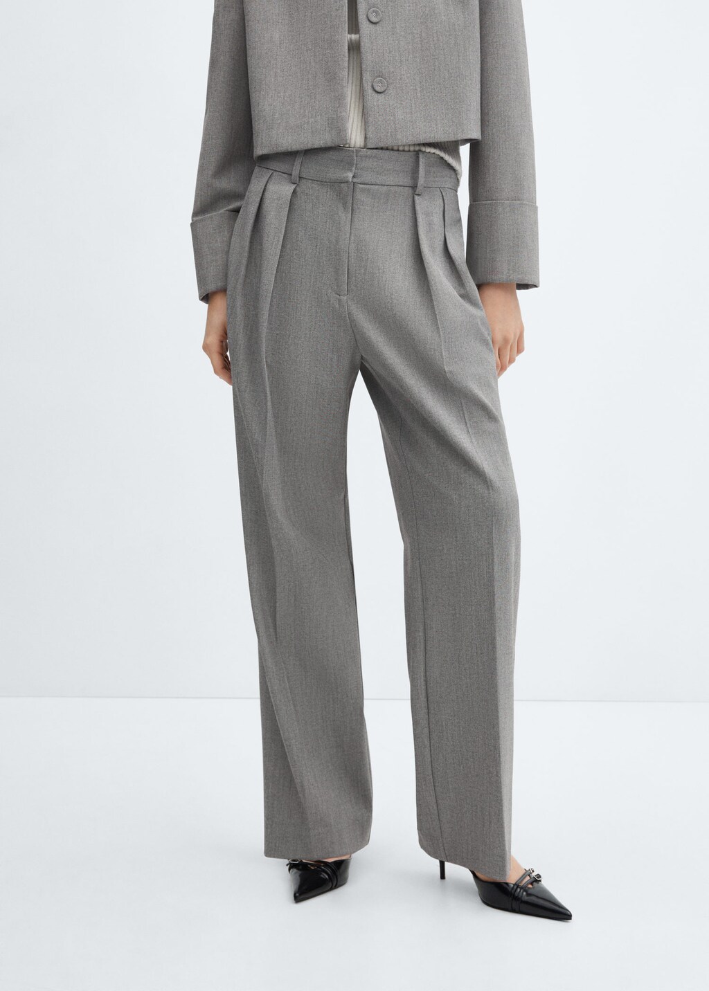 Pleated suit trousers | MANGO