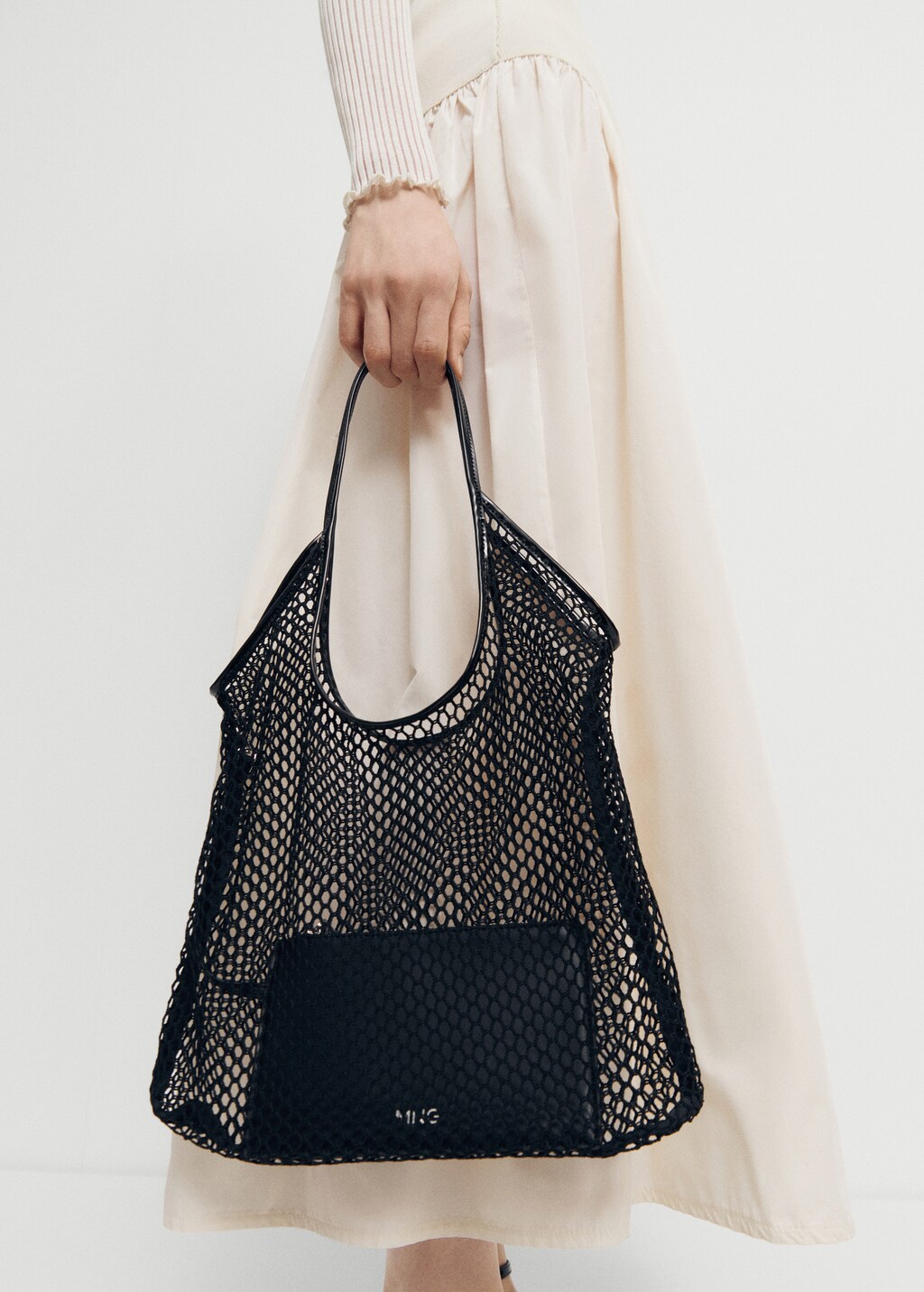 Mesh pattern shopper bag