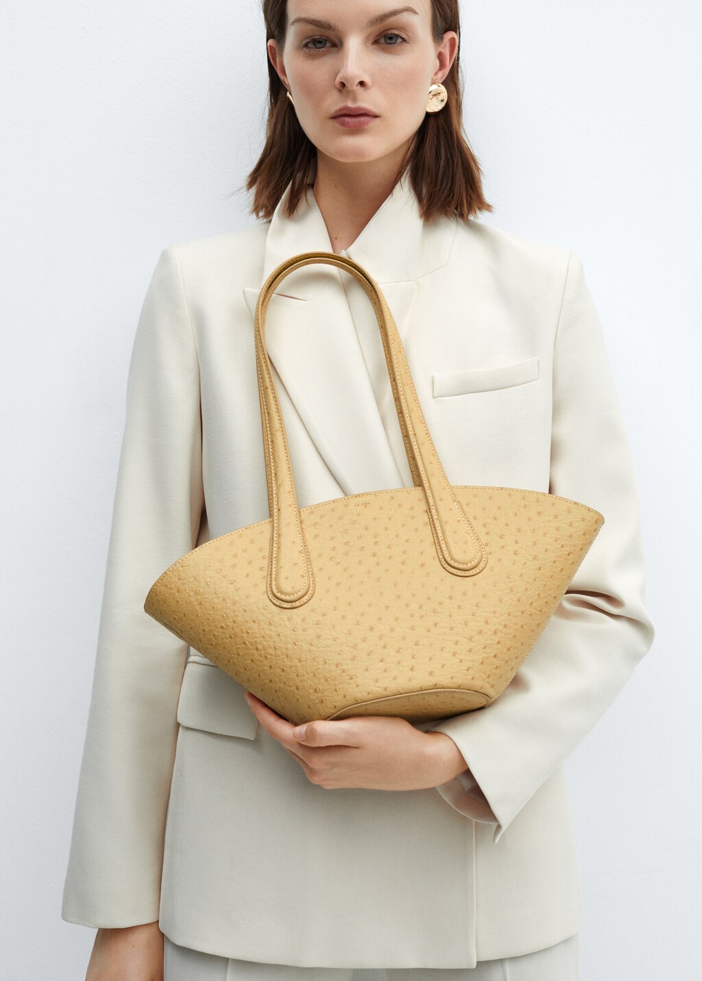 Leather-effect shopper bag - Women | MANGO Syria
